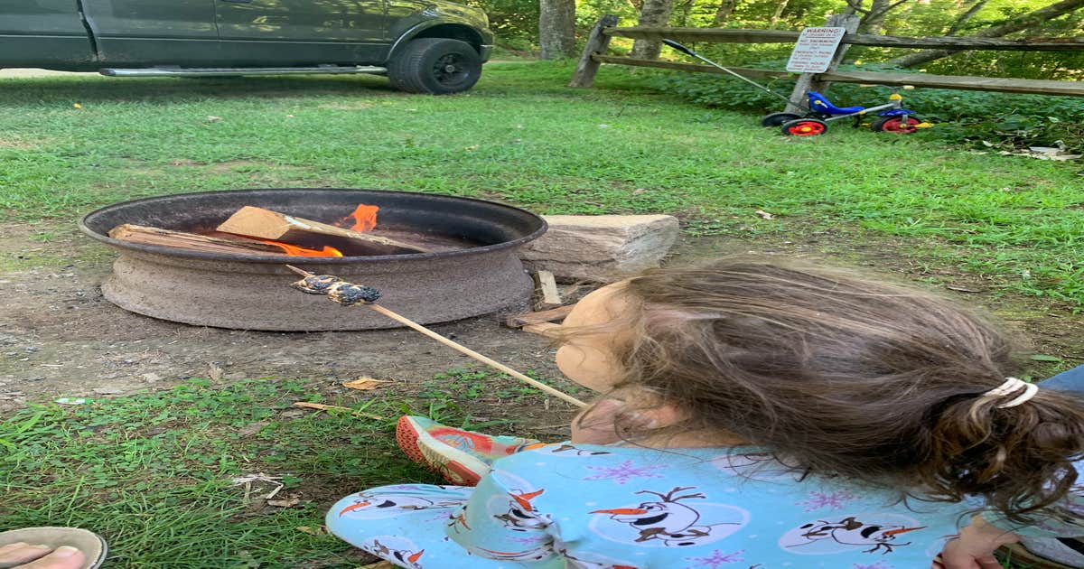 Wolf Den Camping | Pomfret, CT