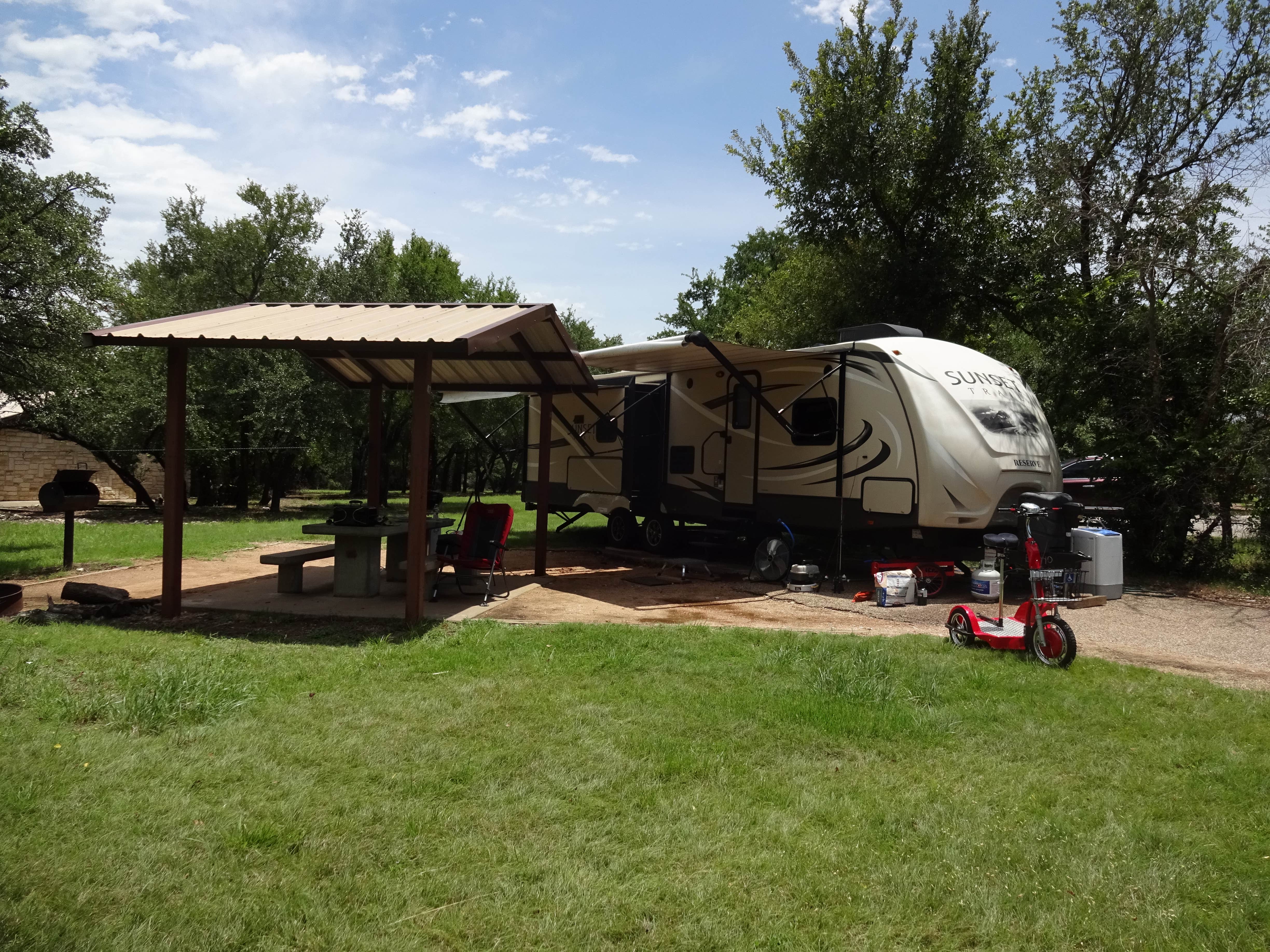 Lofers Bend West Camping | Whitney, Texas