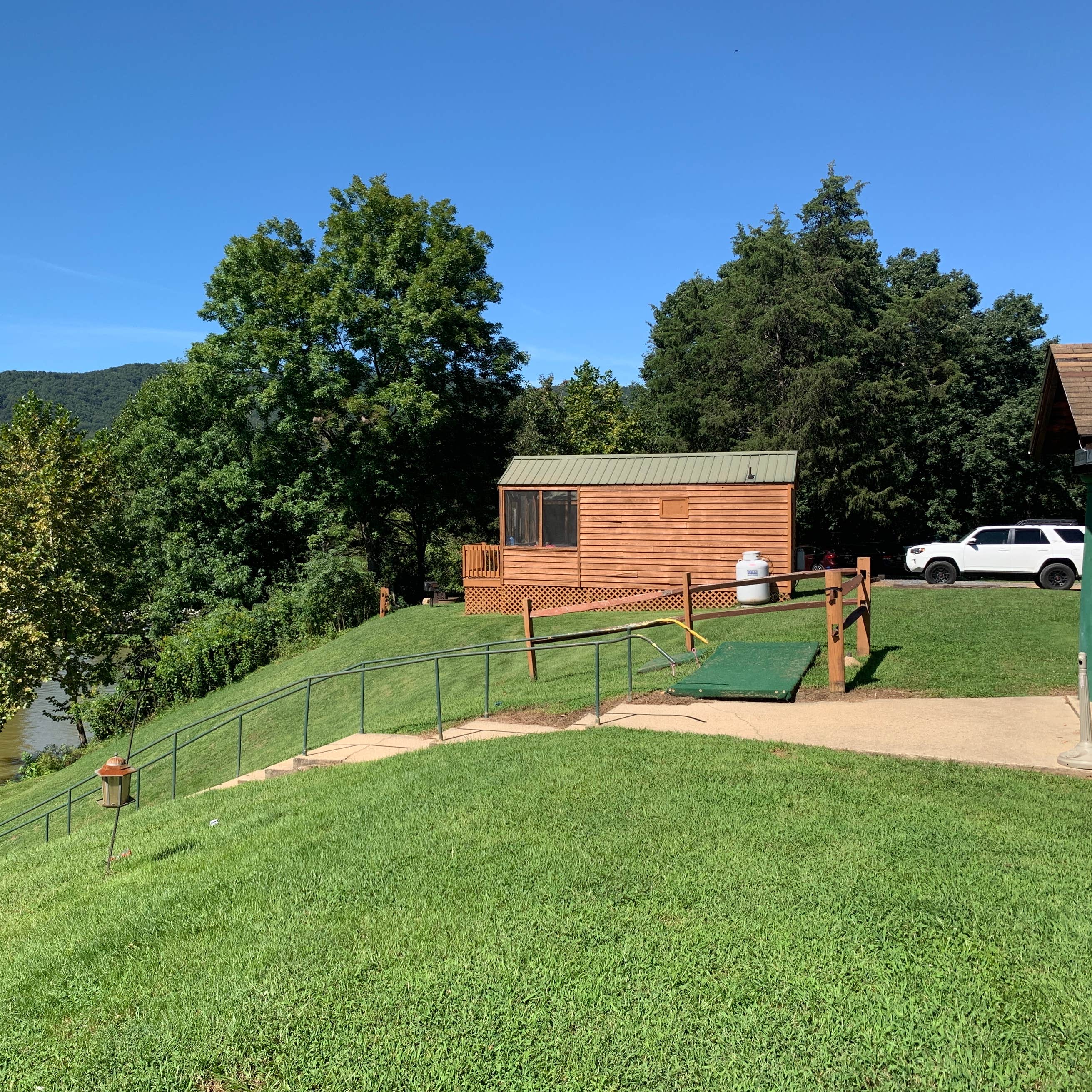 Yogi Bear's Jellystone Park at Natural Bridge Camping | Natural Bridge ...