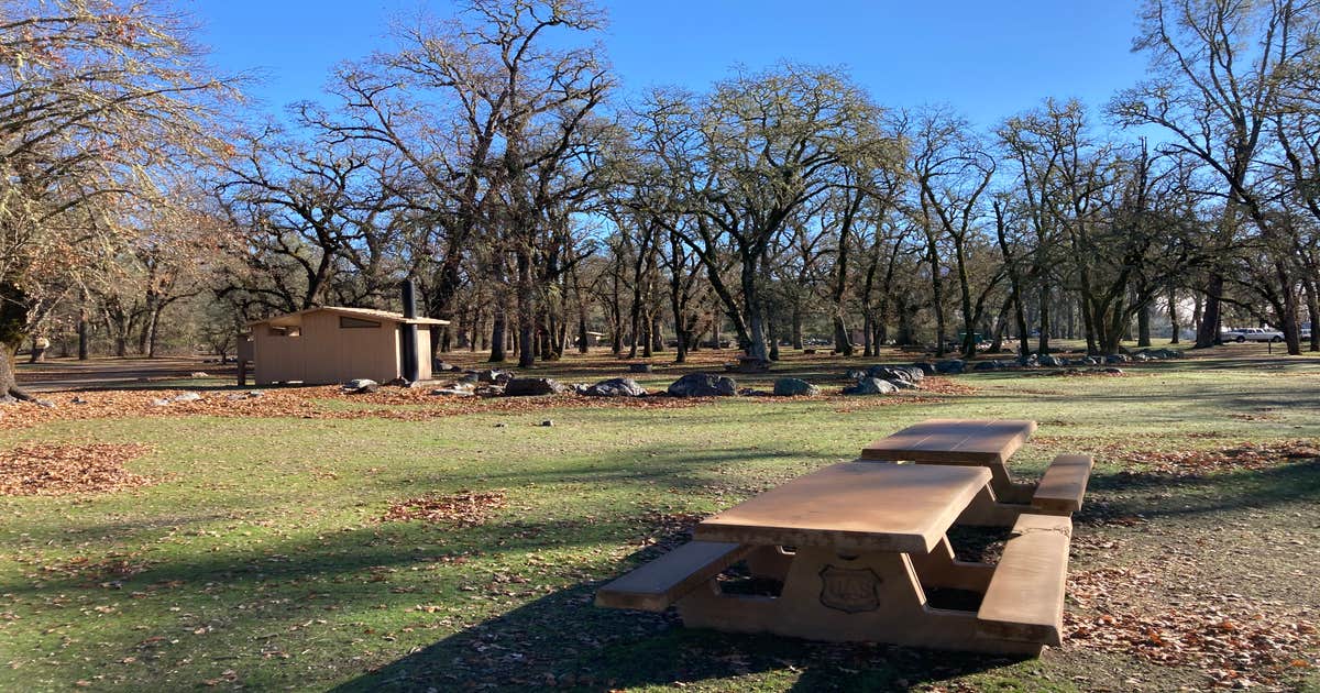 Oak Flat Campground | Potter Valley, CA