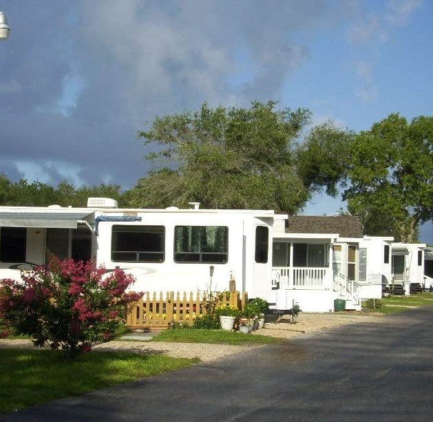 Quail Roost RV Park | Crystal River, FL
