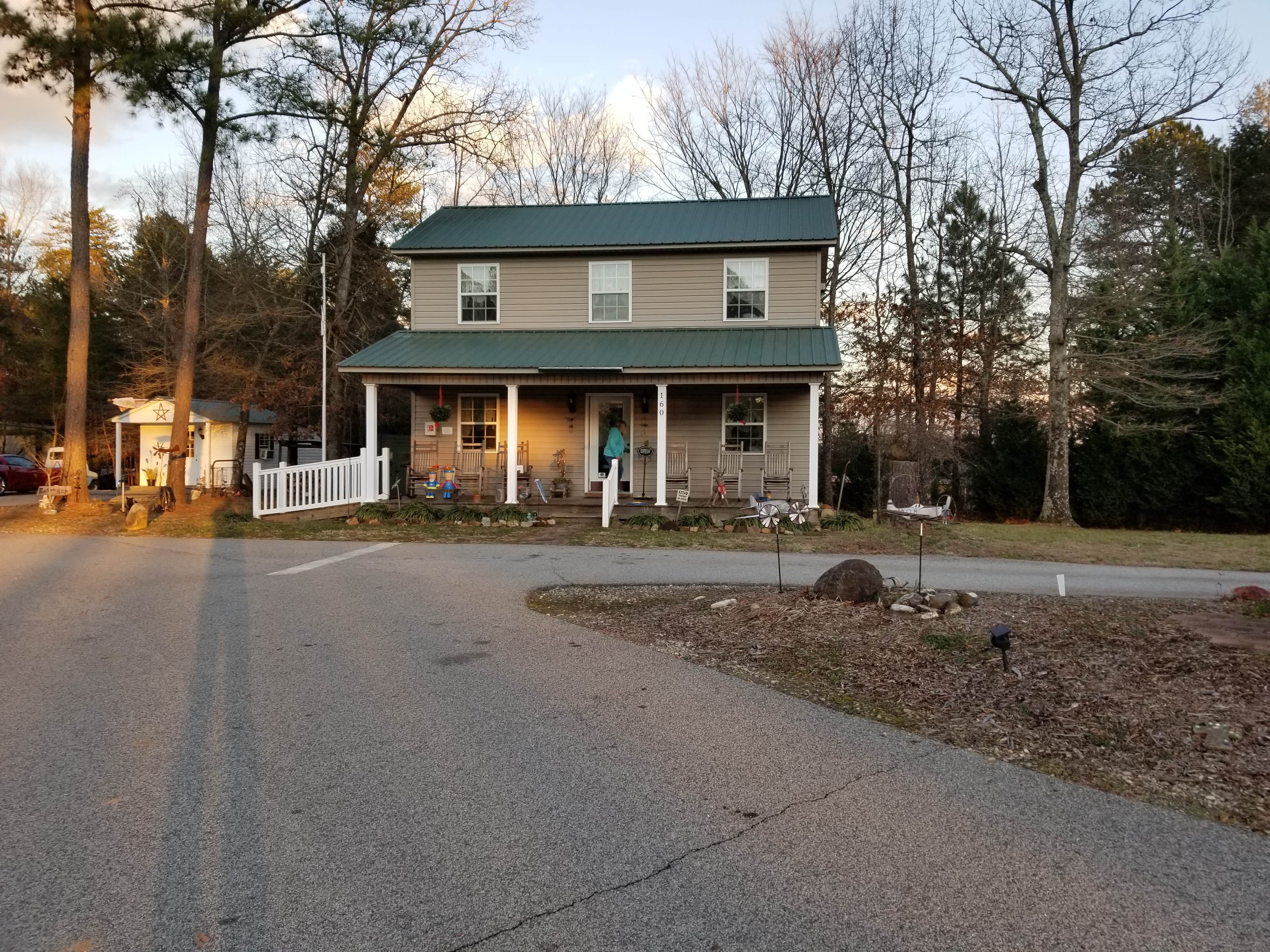 Cross Winds Family Campground | Linwood, NC