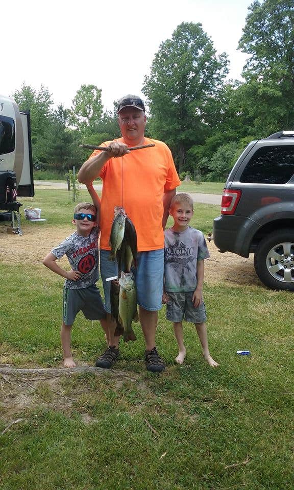 Clinton Lake State Recreation Area Camping | Weldon, Illinois