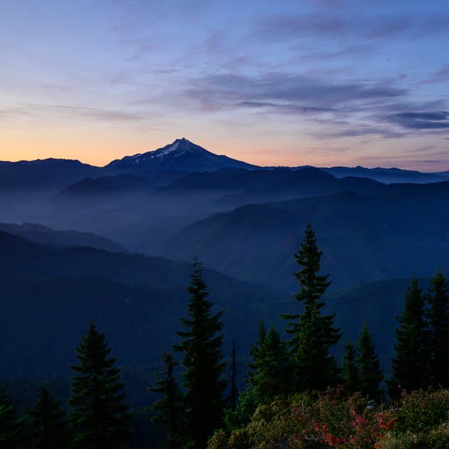 Gold Butte Lookout Camping | Detroit, Oregon