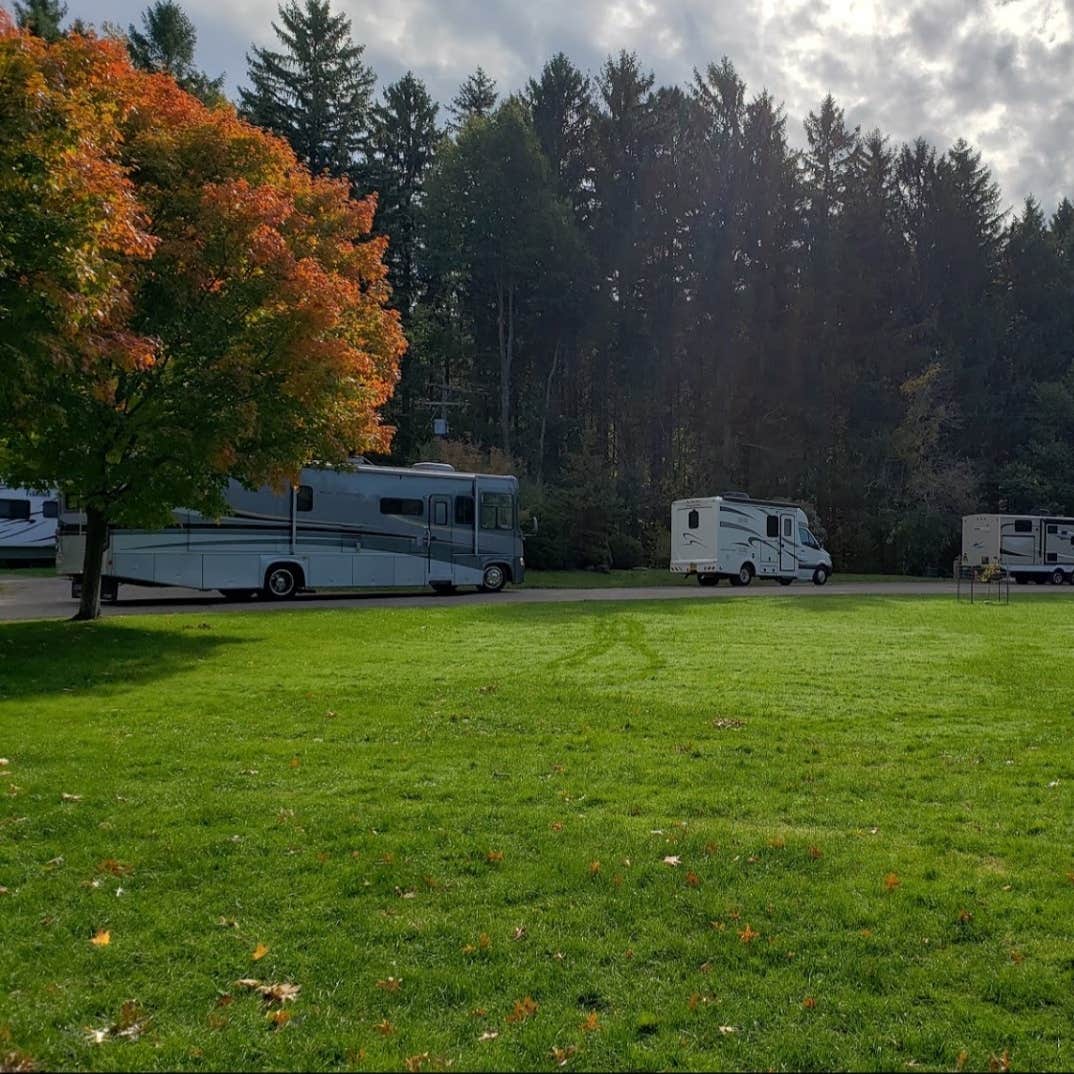 Monroe County Webster Park Camping | Webster, New York