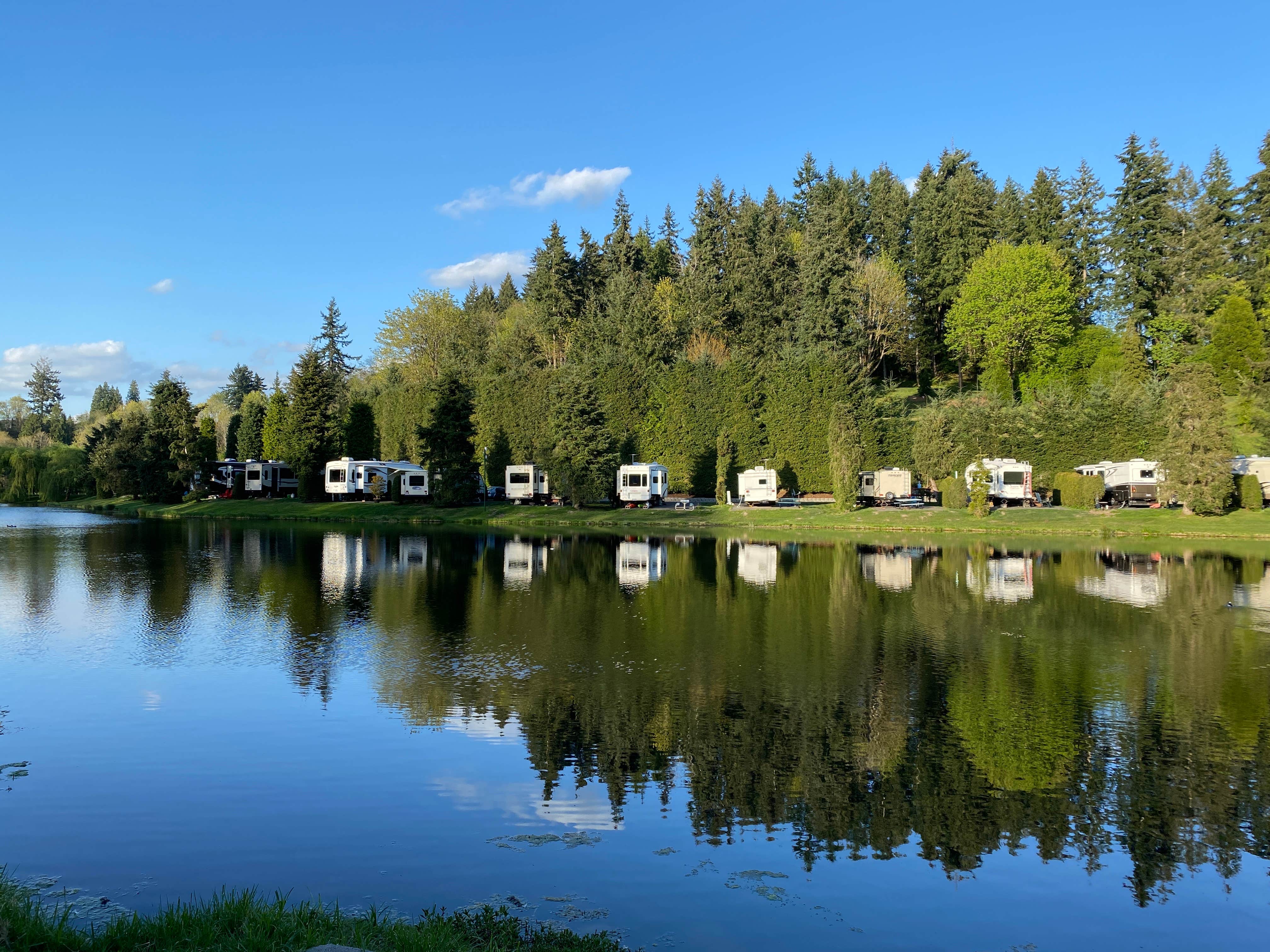 Lake Pleasant RV Park | Bothell, Washington