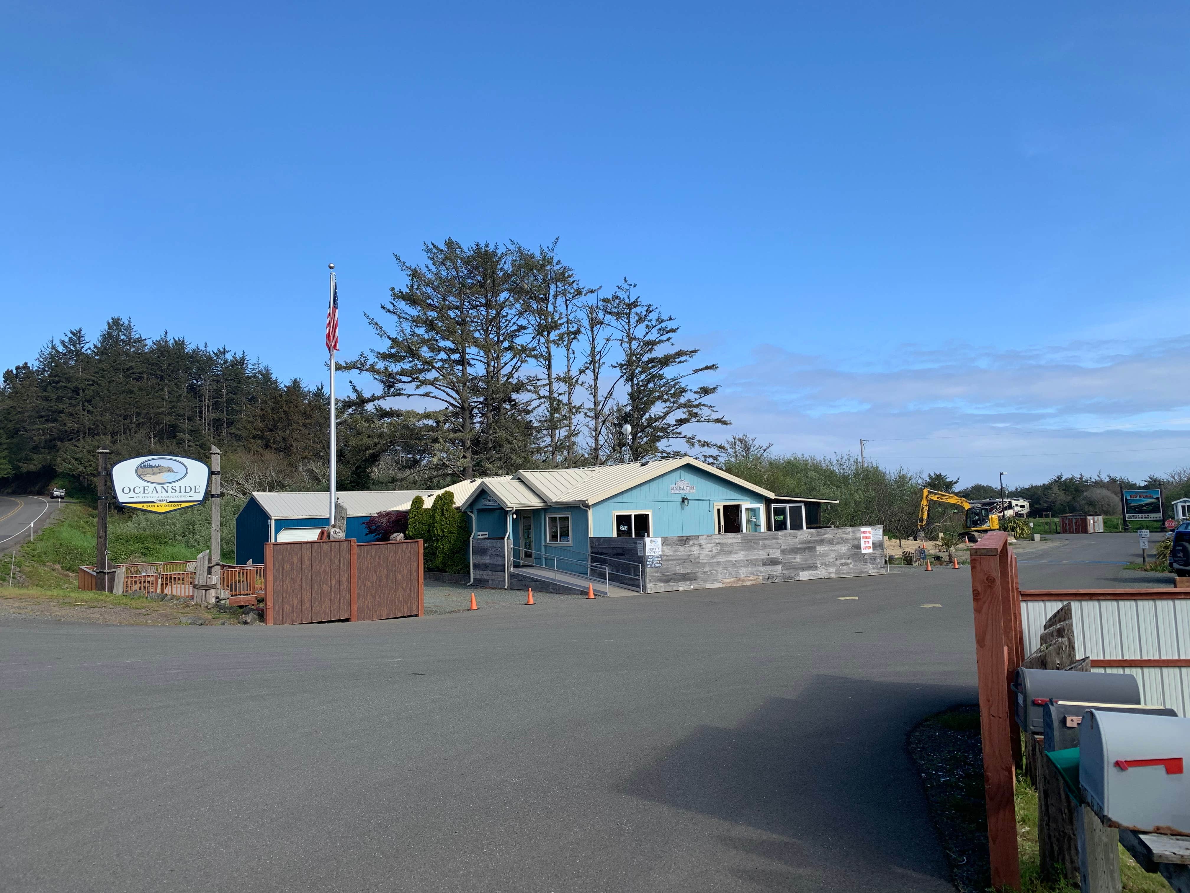 Oceanside Beachfront RV Resort | Coos Bay, OR