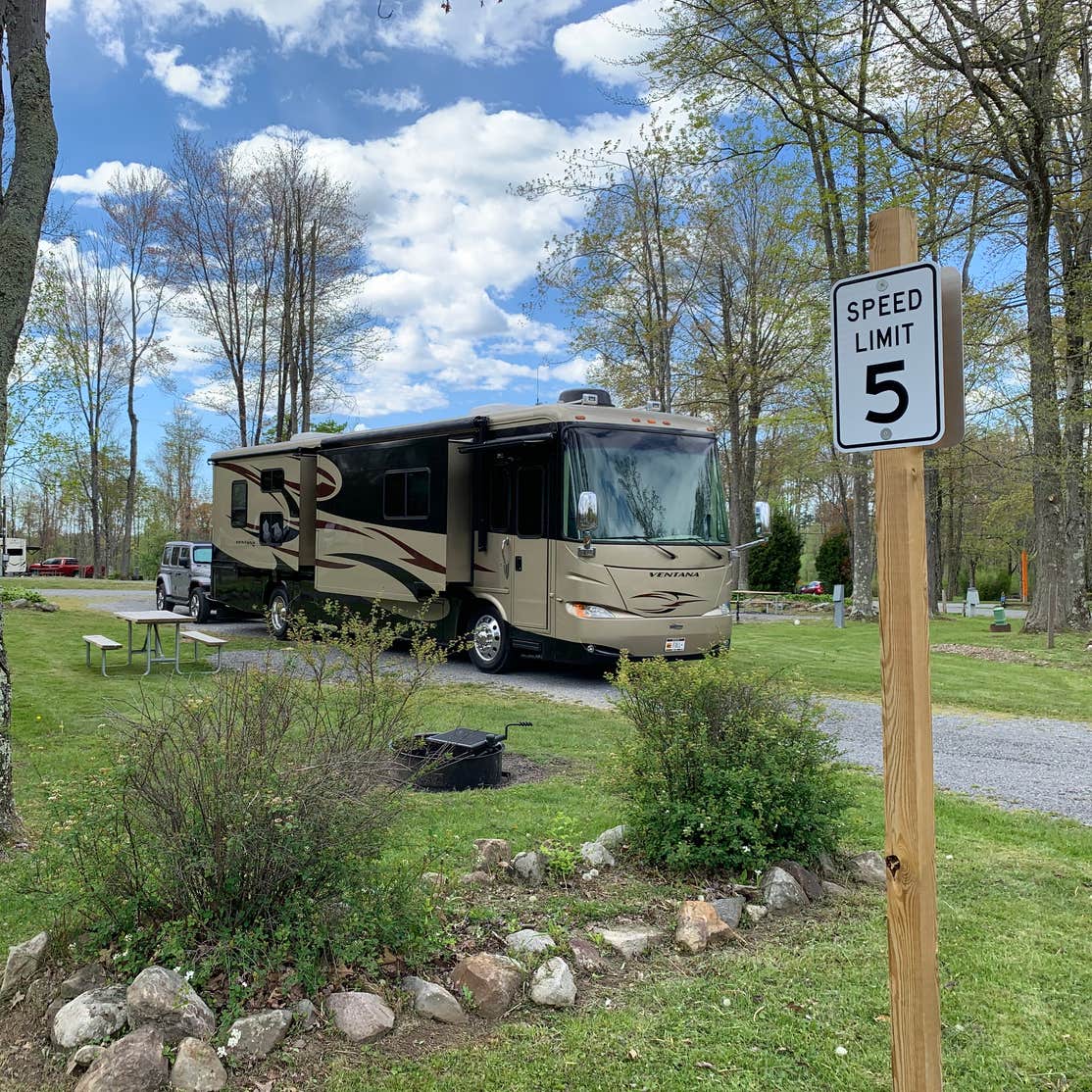 Mercer-Grove City KOA Camping | Mercer, Pennsylvania
