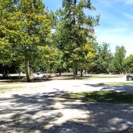 Thousand Trails Indian Lakes Camping | Batesville, Indiana