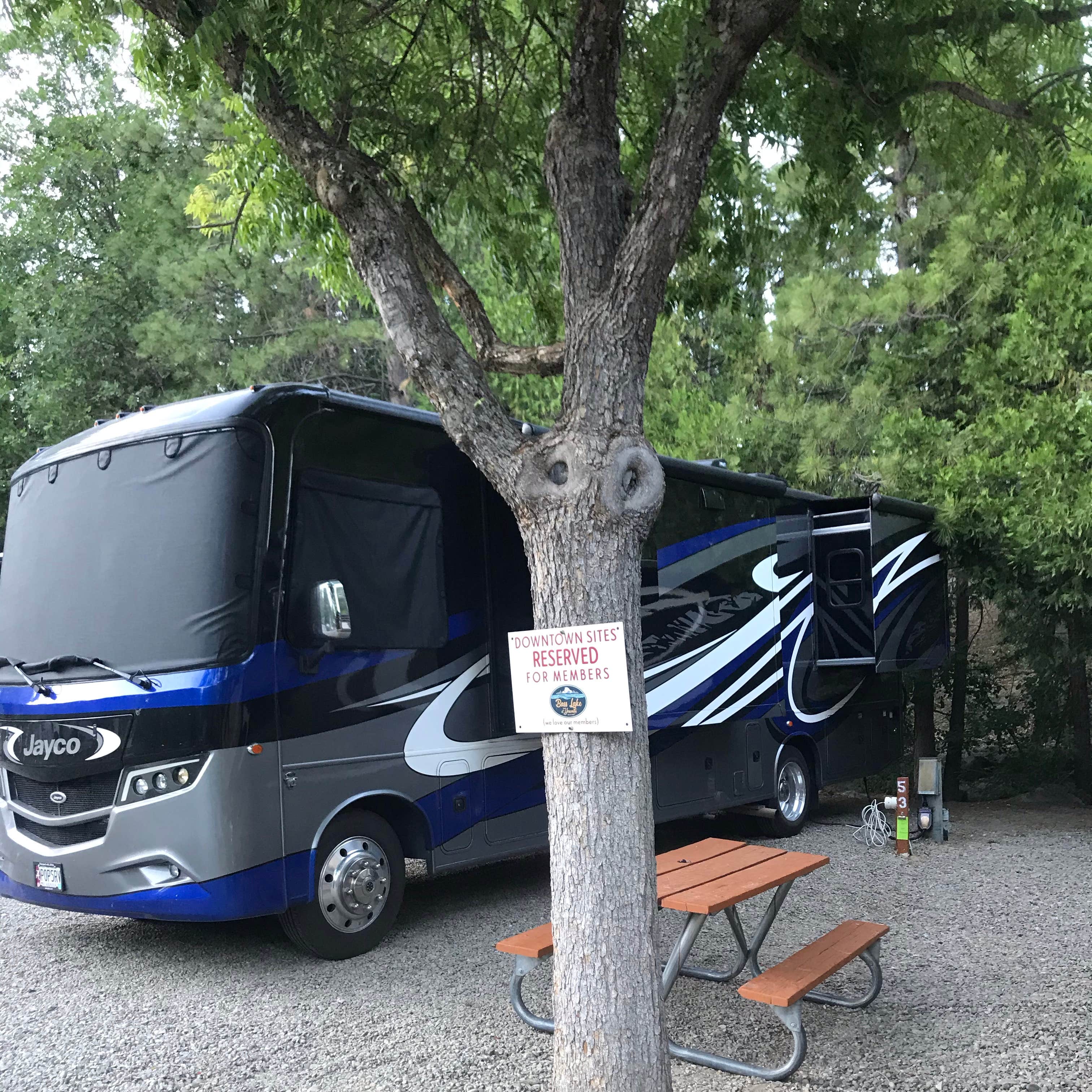 Bass Lake at Yosemite RV Resort | Bass Lake, California