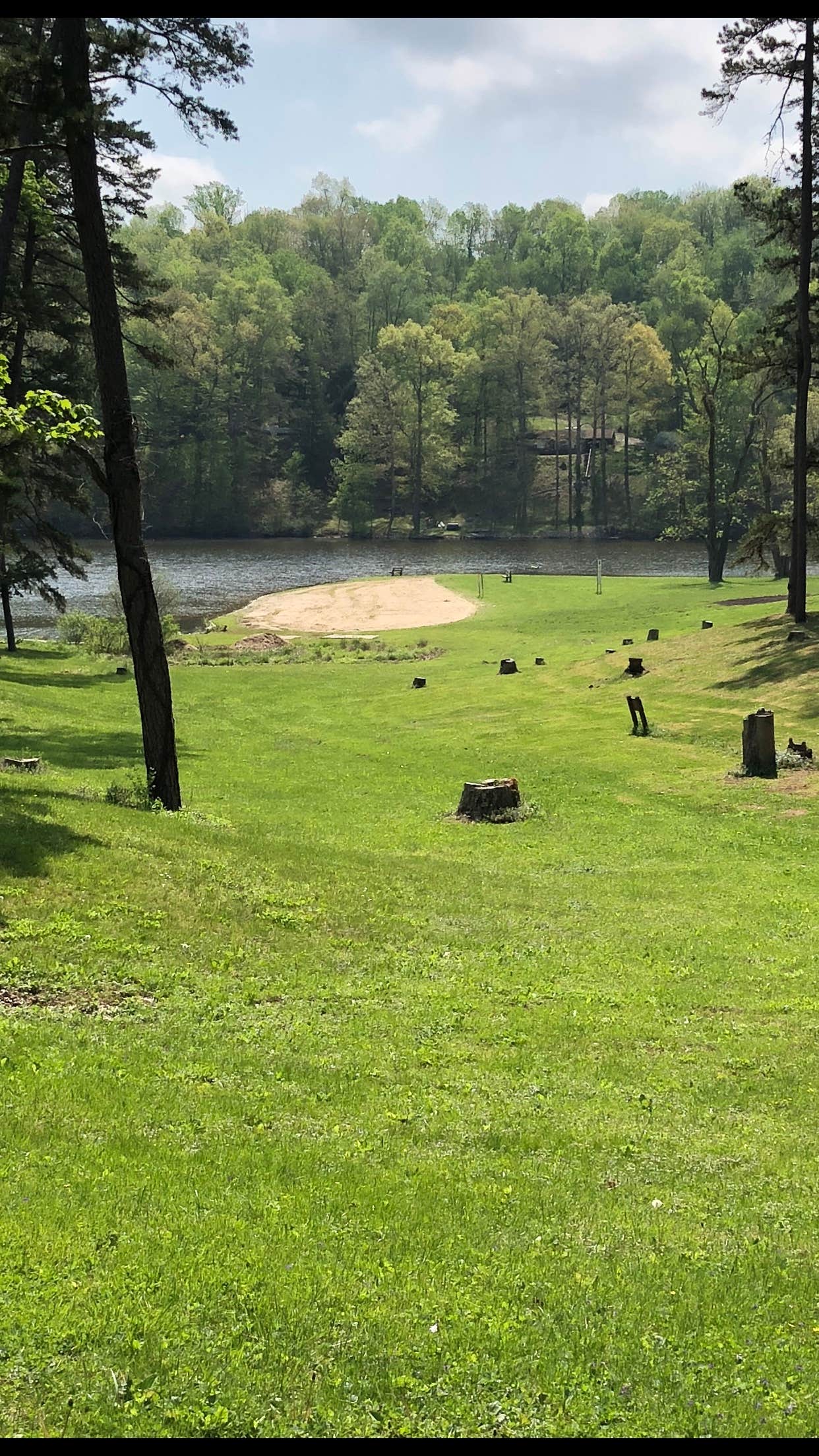 Jackson Lake State Park Campground | Jackson, Ohio