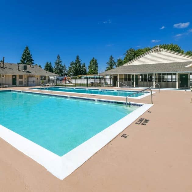 Jantzen Beach RV Park | Vancouver, Washington