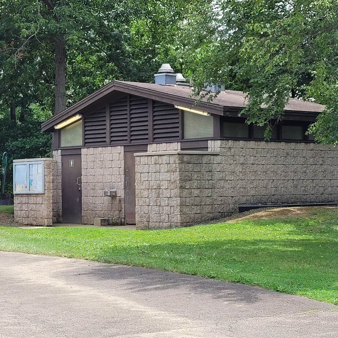 Crooked Creek Lake Camping | Ford Cliff, Pennsylvania