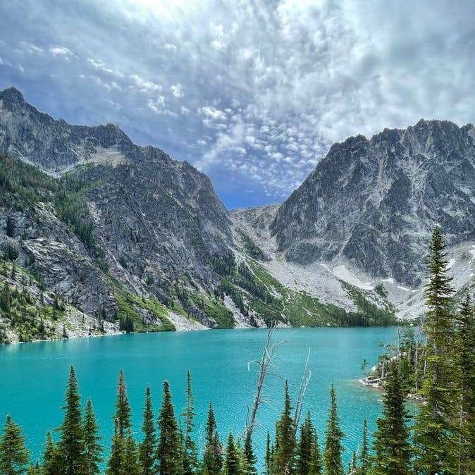 Colchuck Lake Camping | Okanogan-Wenatchee National Forest, Washington