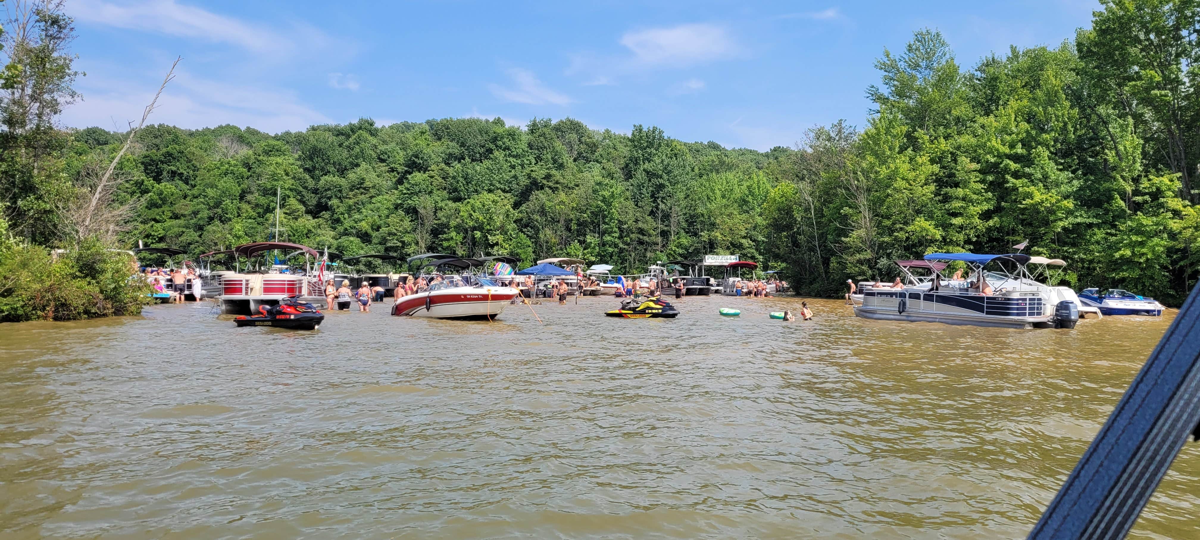 Seneca Lake Park Campground | Lore City, Ohio