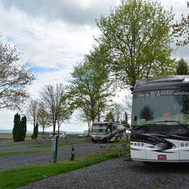 Pine Hill RV Park | Kutztown, Pennsylvania