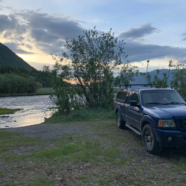 Historic Hope Cafe & Campground | Hope, Alaska