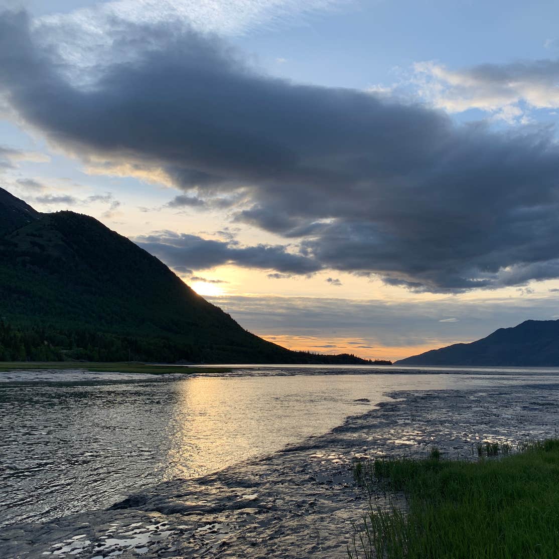 Historic Hope Cafe & Campground | Hope, Alaska