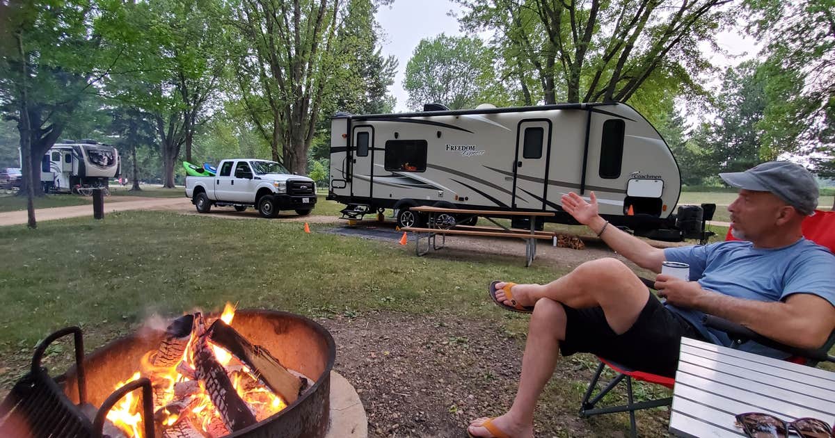 St. Croix Bluffs Regional Park Camping | Hastings, MN