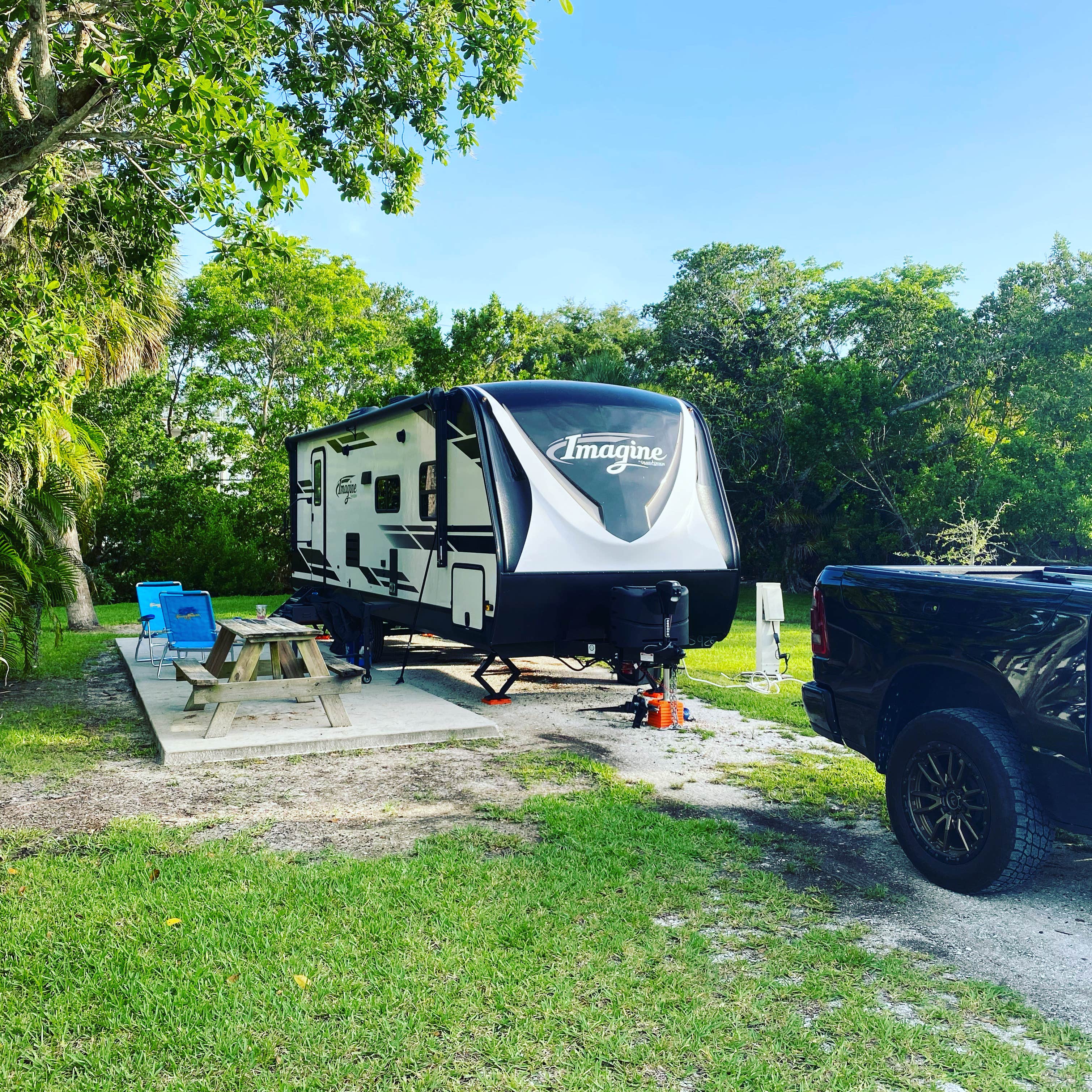 Periwinkle Park Camping | Sanibel, Florida