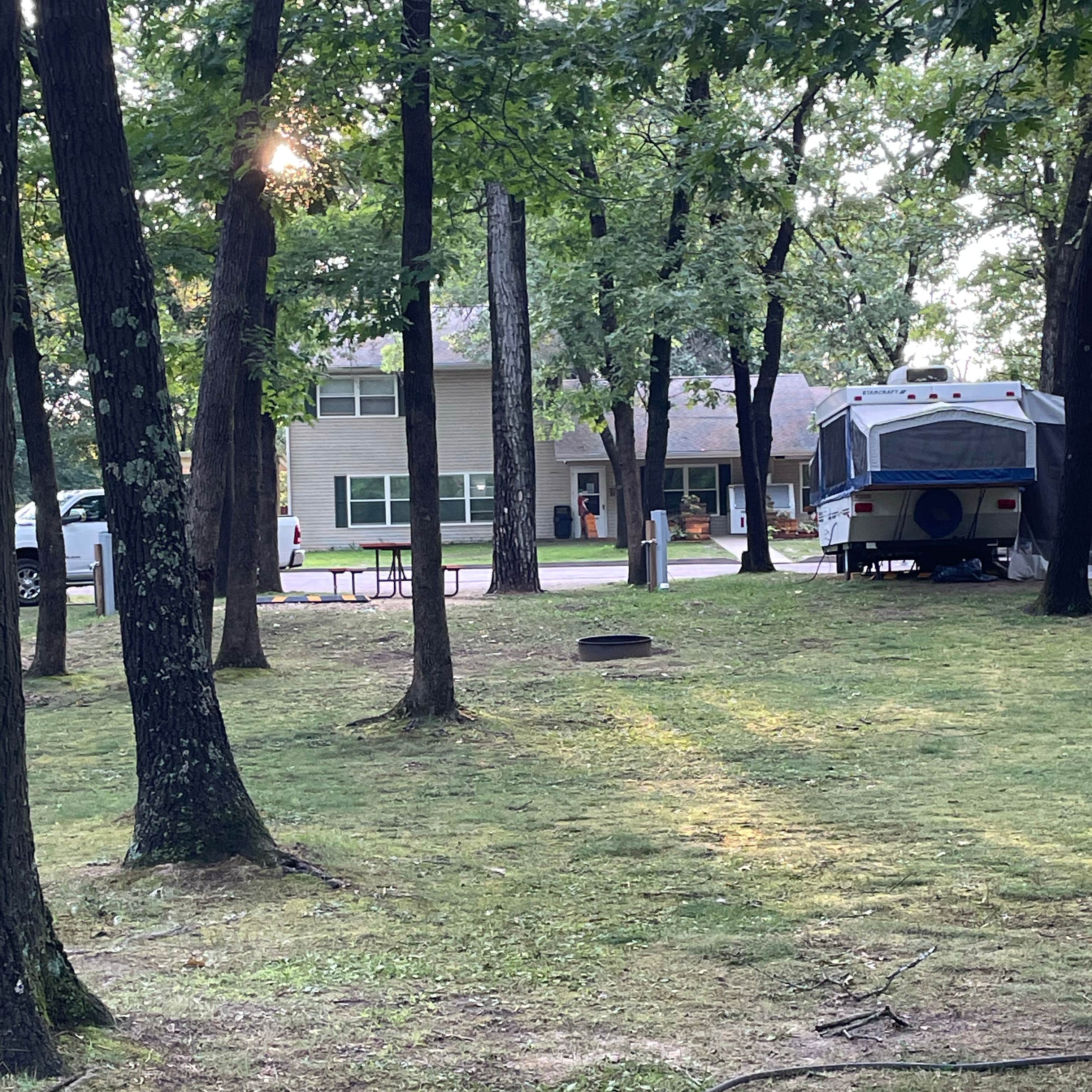 Fox Hill RV Park & Campground | Lake Delton, Wisconsin