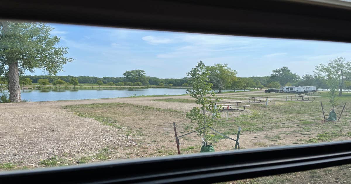 Crystal Springs Lake Camping | Fairbury, NE
