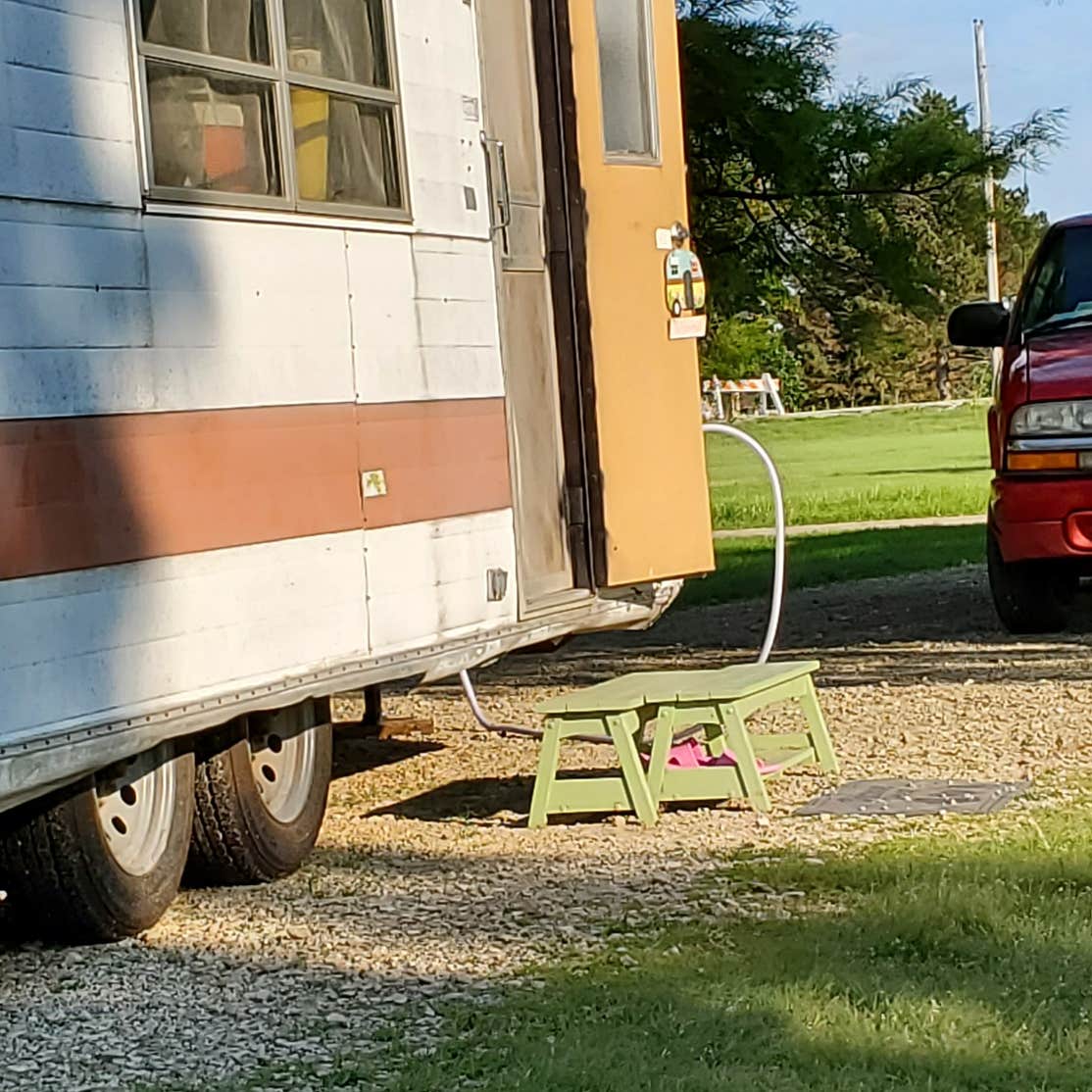 Wichita’s Spring Lake RV Resort | Halstead, Kansas