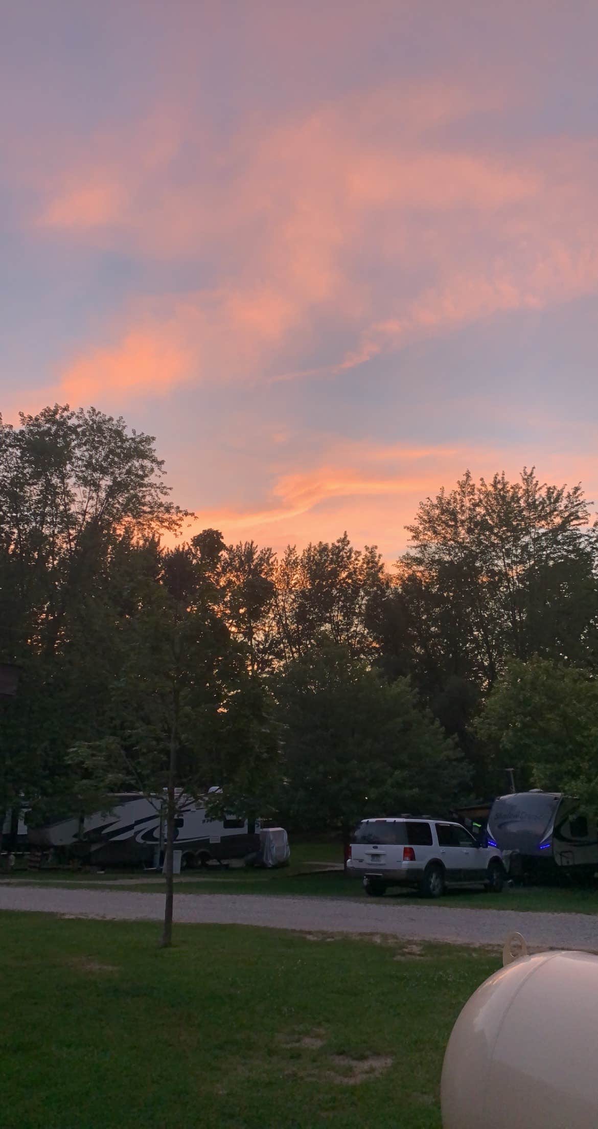 Snow Lake Kampground Camping | Fenwick, MI