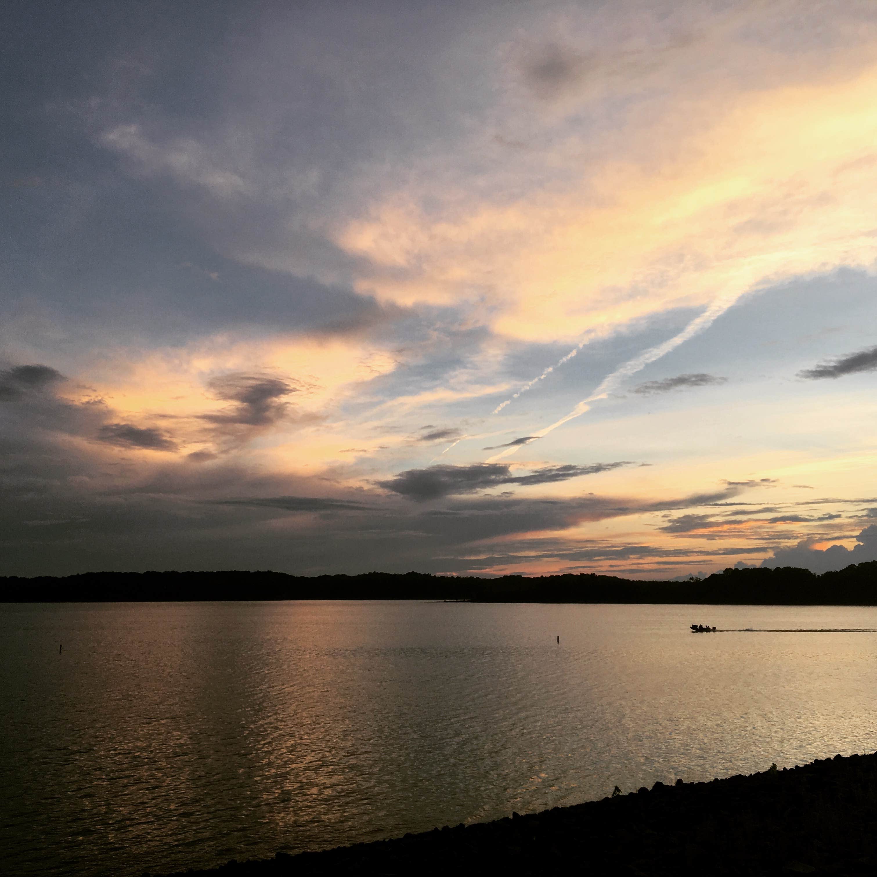 Baileys Point Camping | Lucas, Kentucky