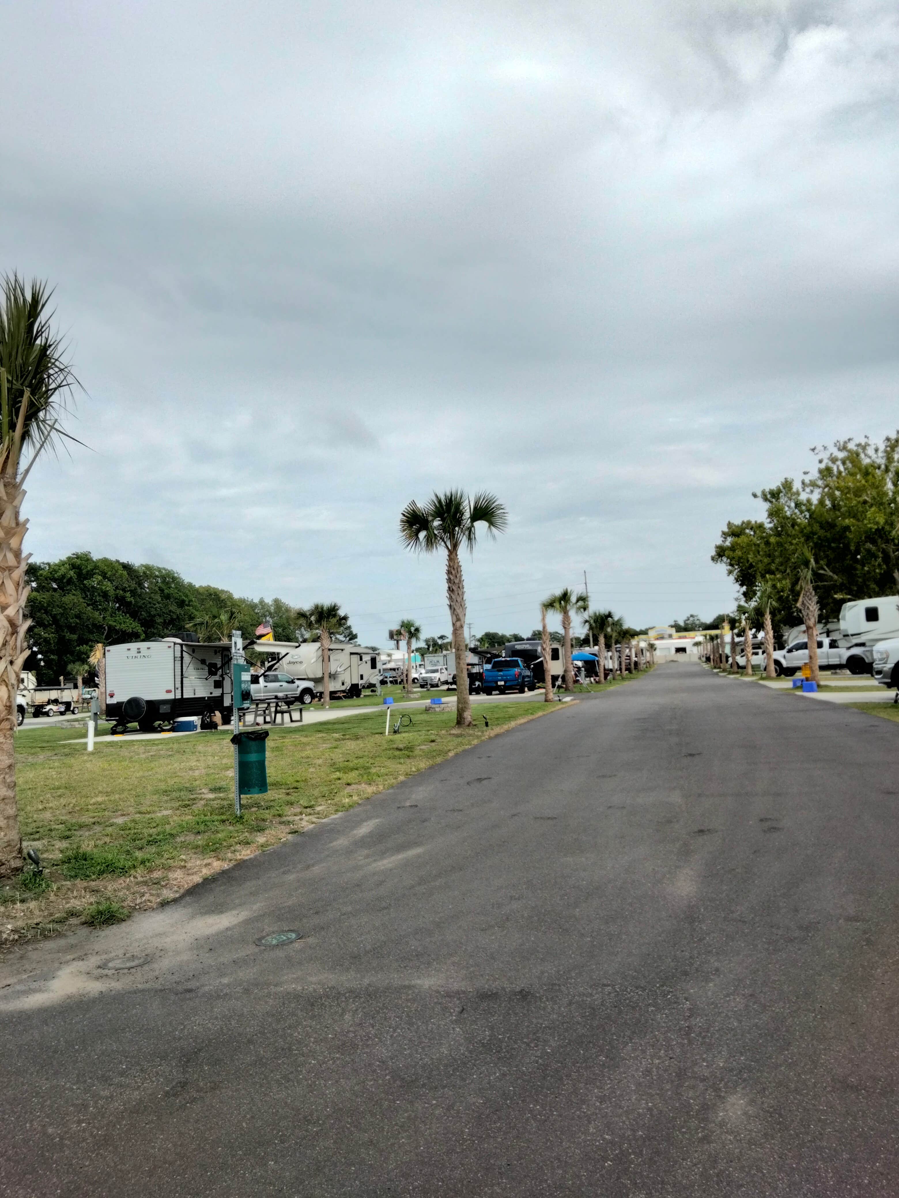 Barefoot RV Resort | North Myrtle Beach, South Carolina