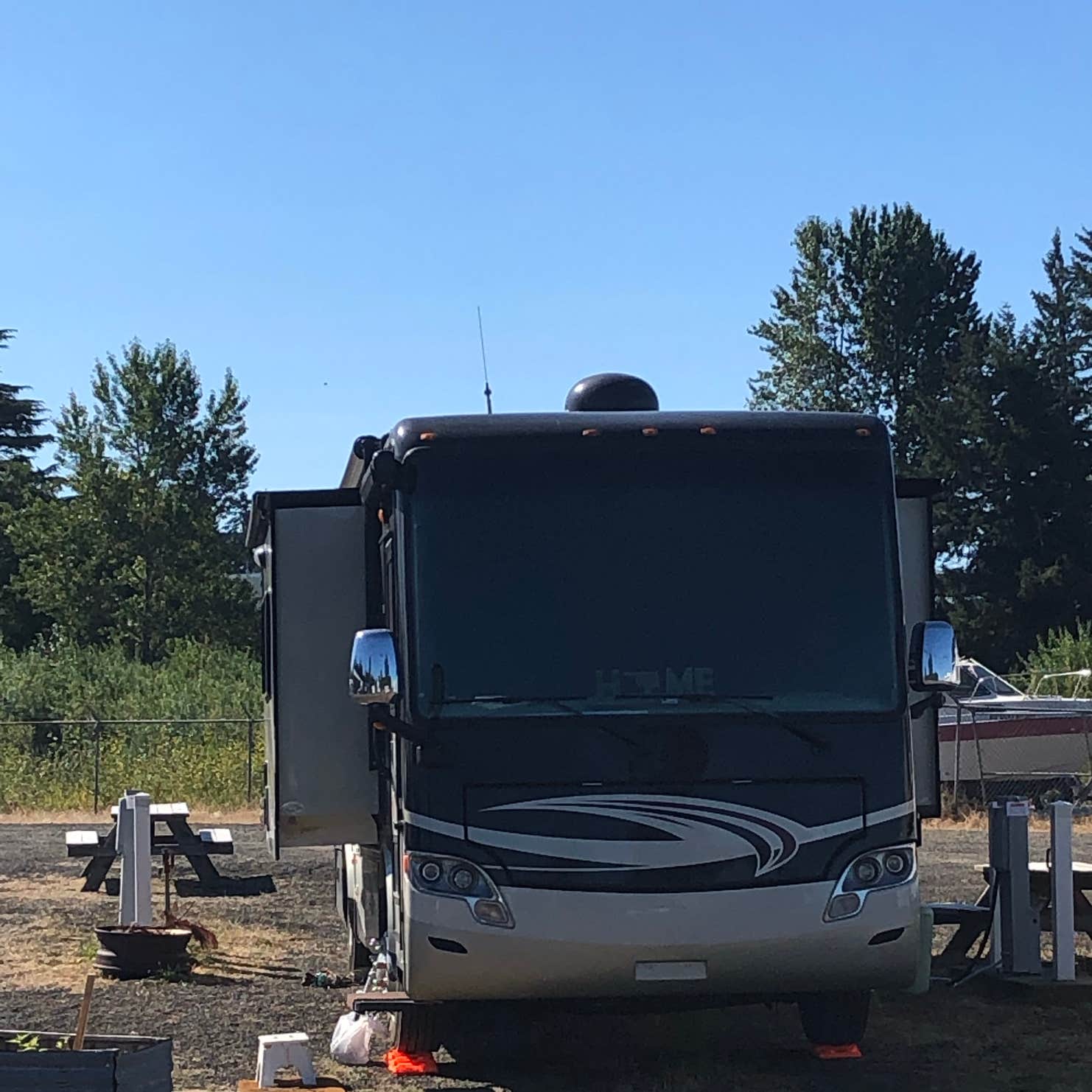 Elochoman Marina Camping | Cathlamet, Washington