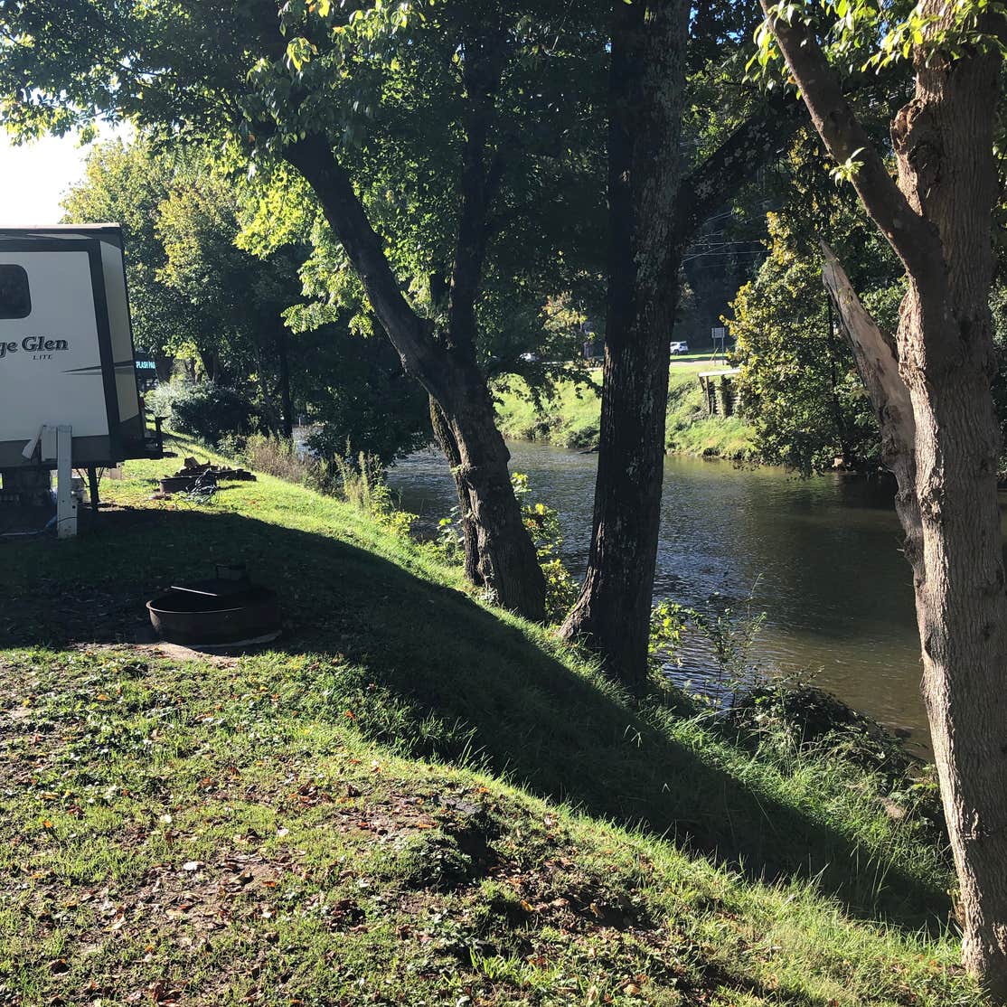 Riveredge RV Park | Pigeon Forge, TN