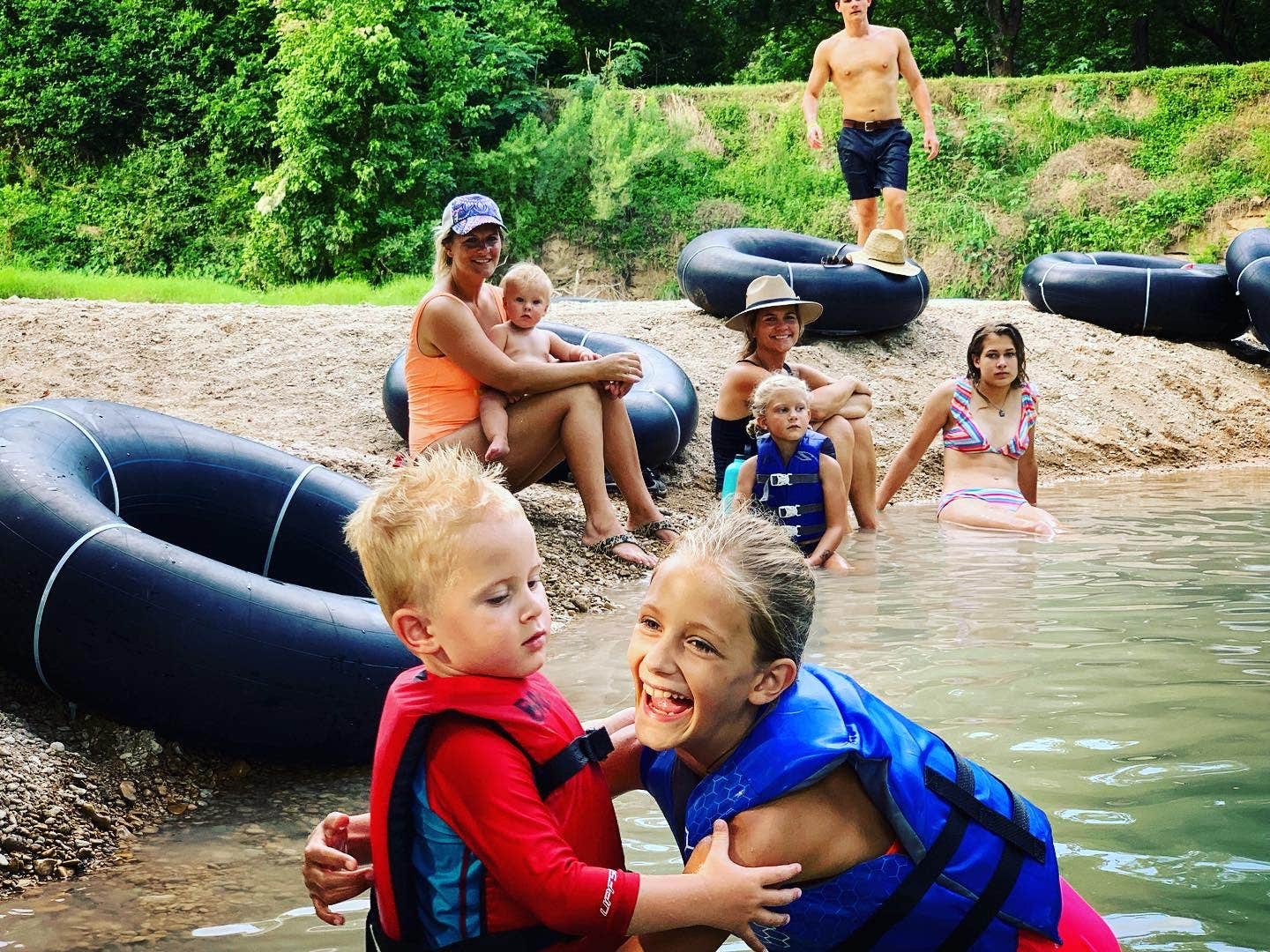Son’s Blue River Camp | Lockhart, TX