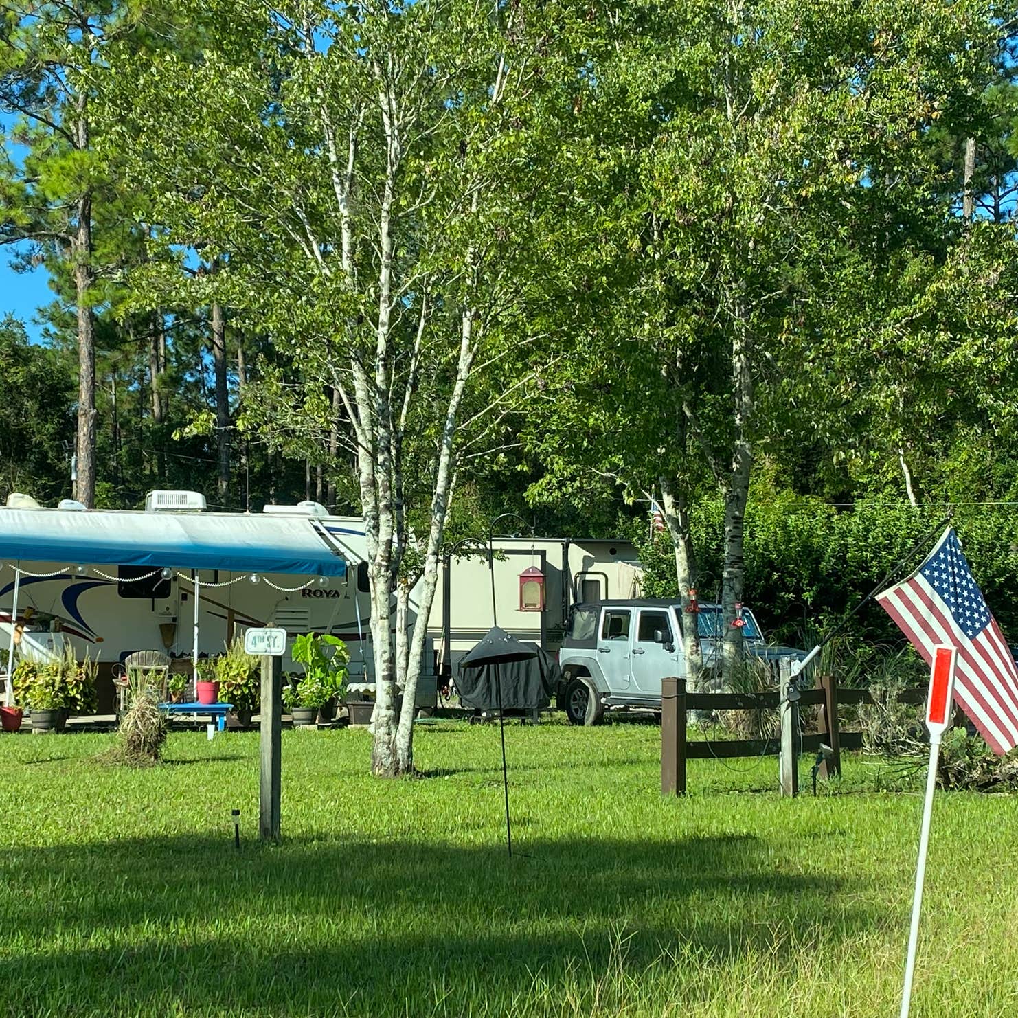 Smiling Gator RV Park Camping | The Dyrt