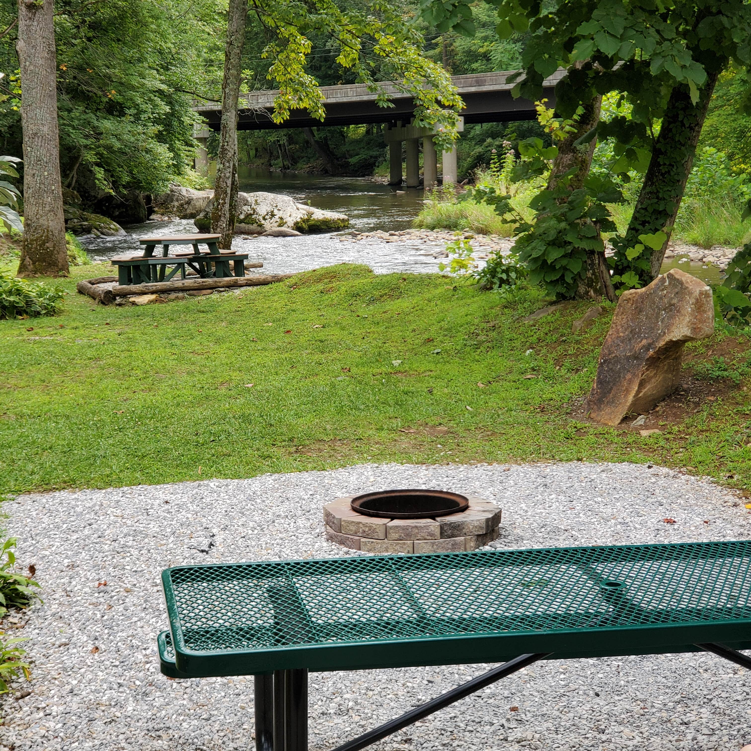 Mountain River Family Campground | Linville Falls, North Carolina