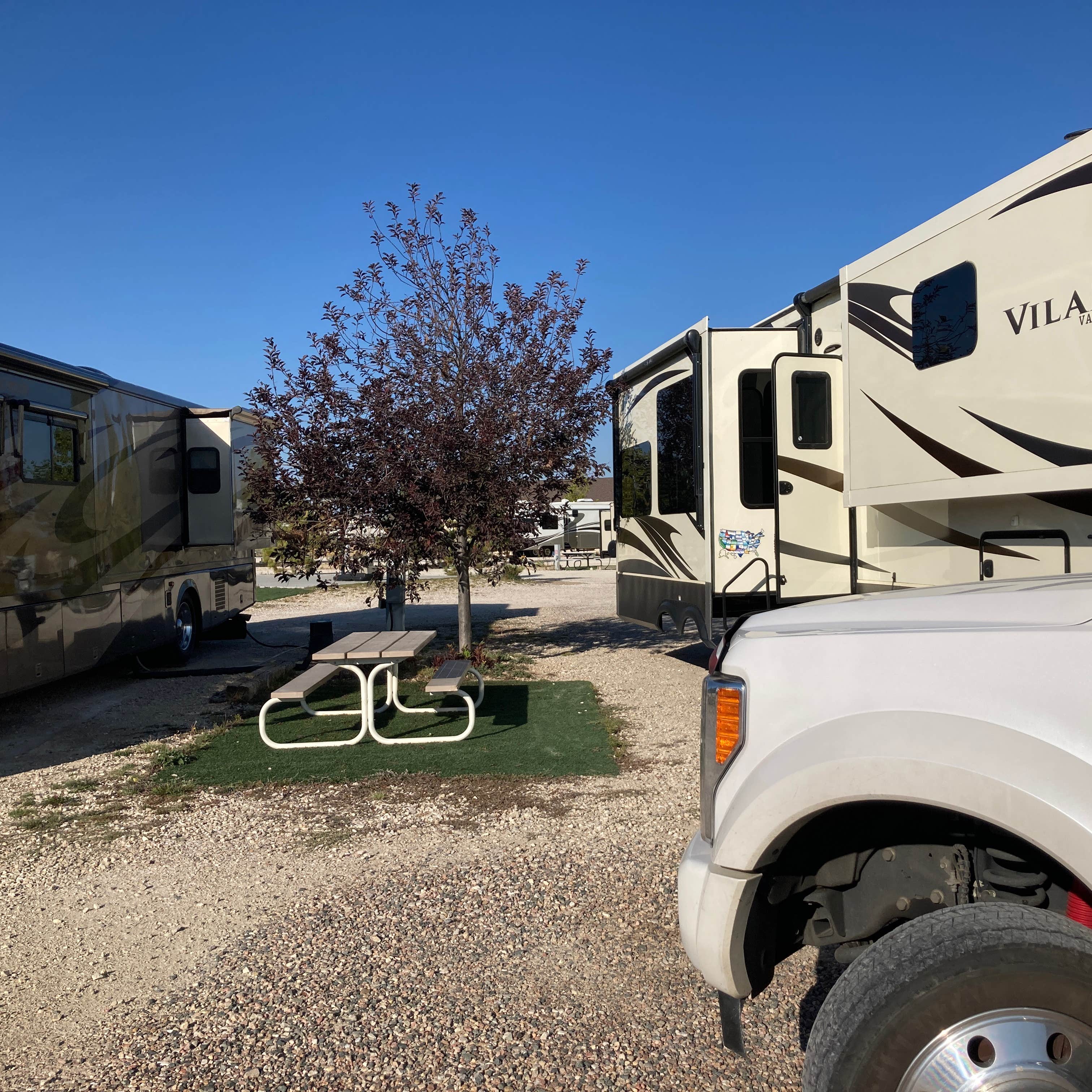River’s Edge RV and Cabin Resort | Evansville, Wyoming