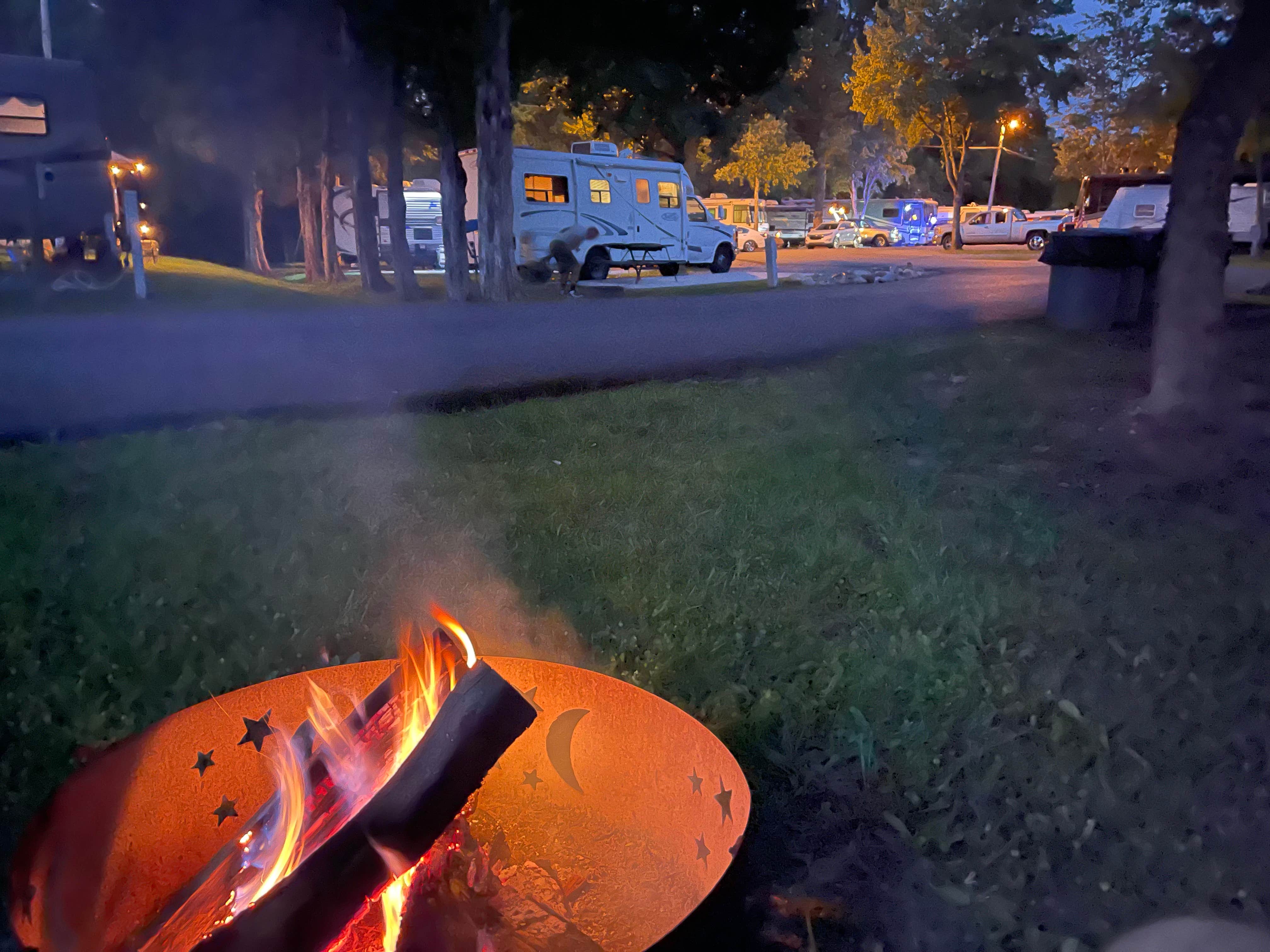 Creekside RV Park | Pigeon Forge, Tennessee
