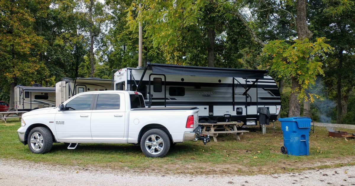 Oblong Park and Lake Camping | Newton, Illinois