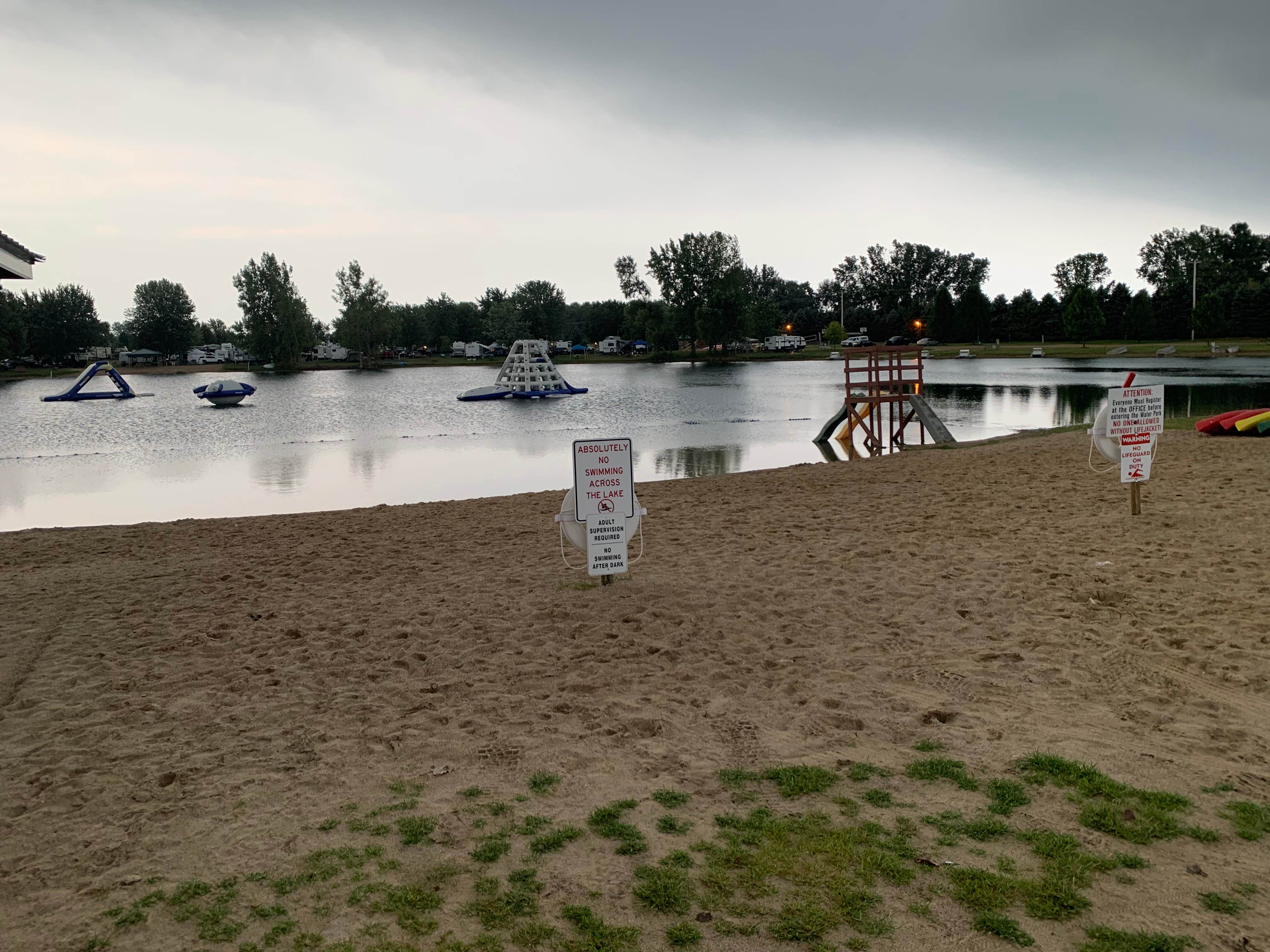 Leisure Lake Family Campground | Sumner, MI