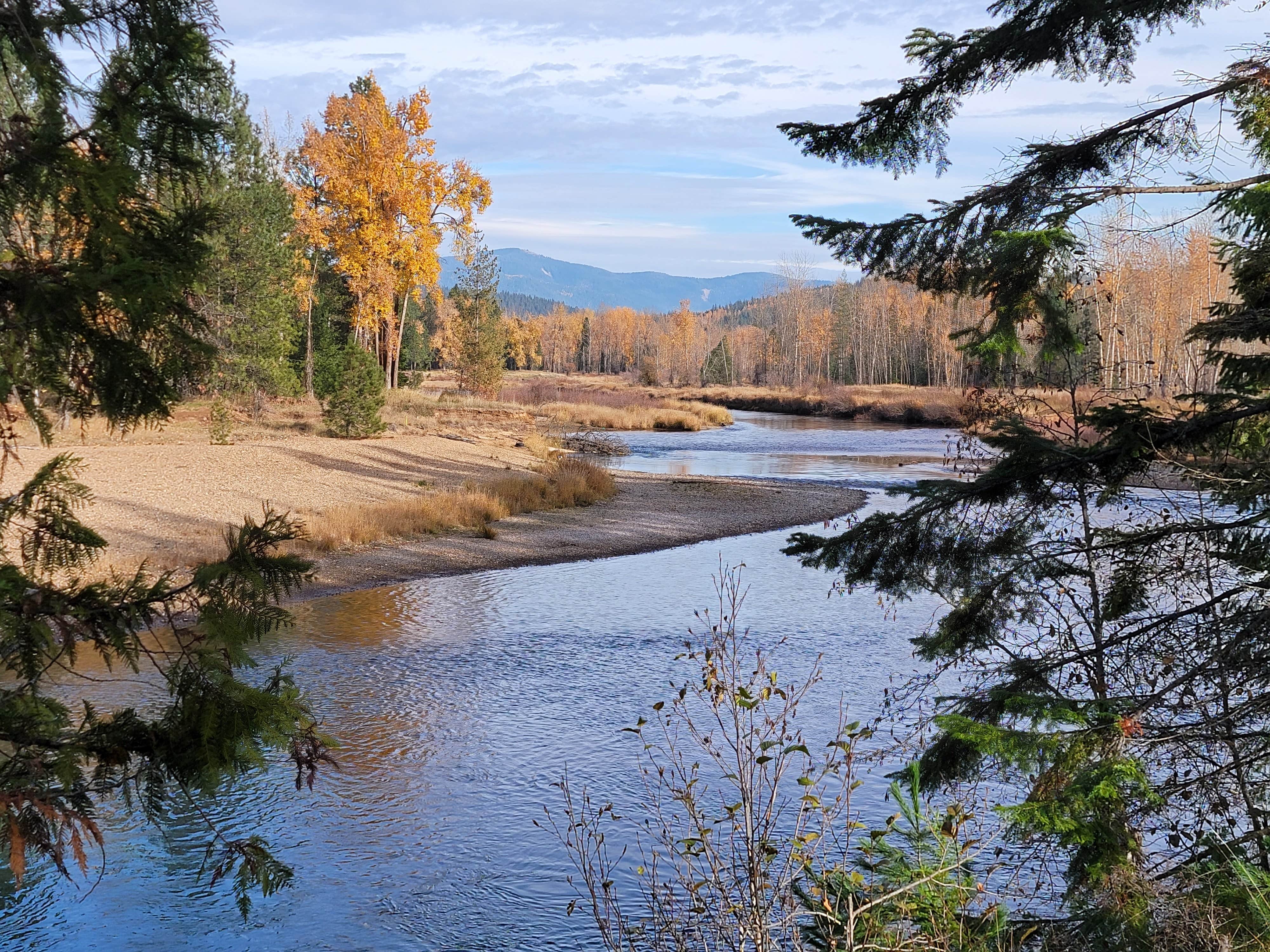 CDA River RV, Riverfront Campground | Cataldo, ID