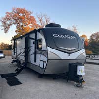 Walnut Grove RV Park | Mission, Kansas