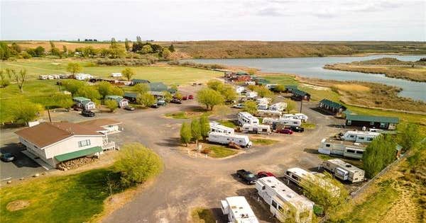 Warden Lake RV Resort | Warden, Washington