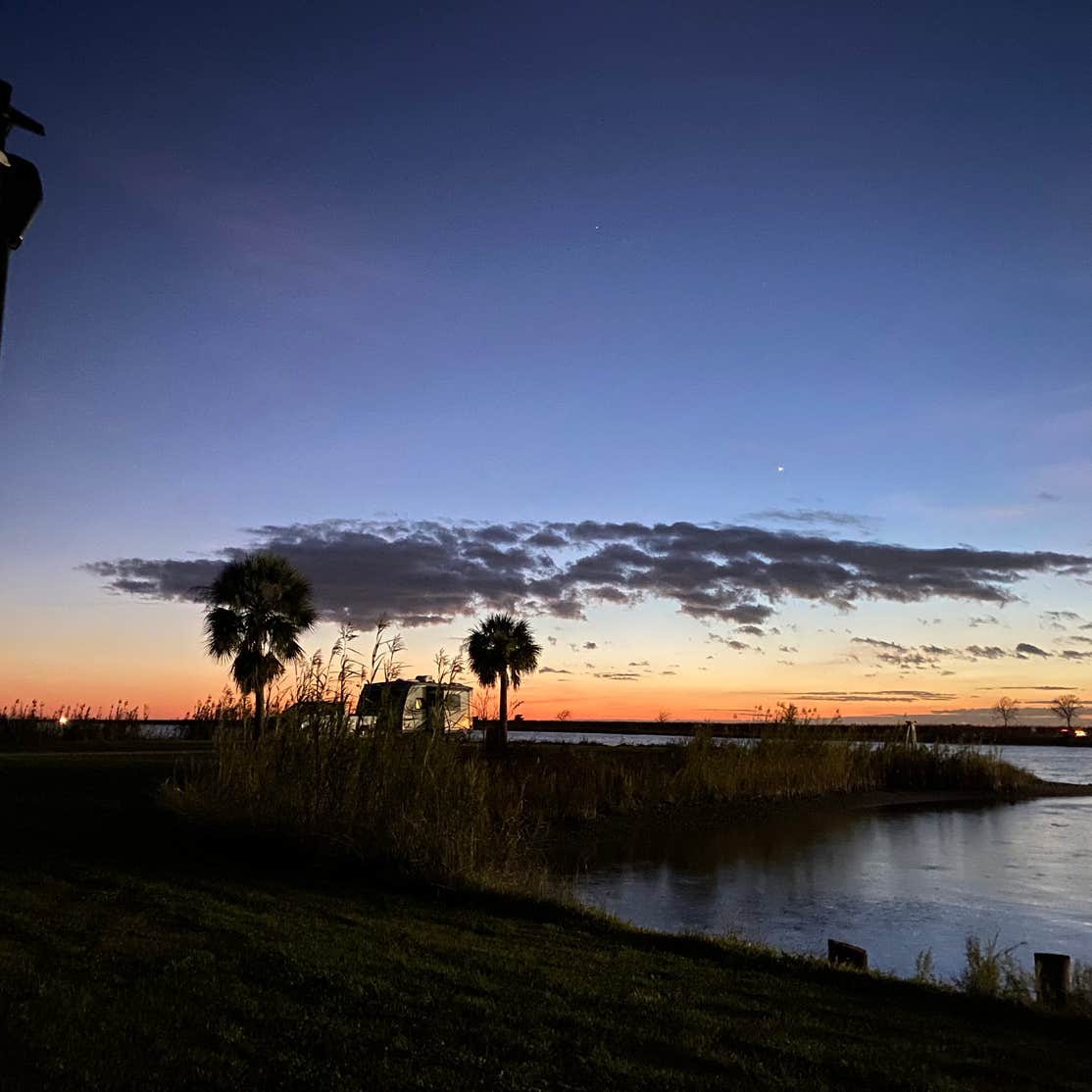 Fort Anahuac Park Camping | Anahuac, TX