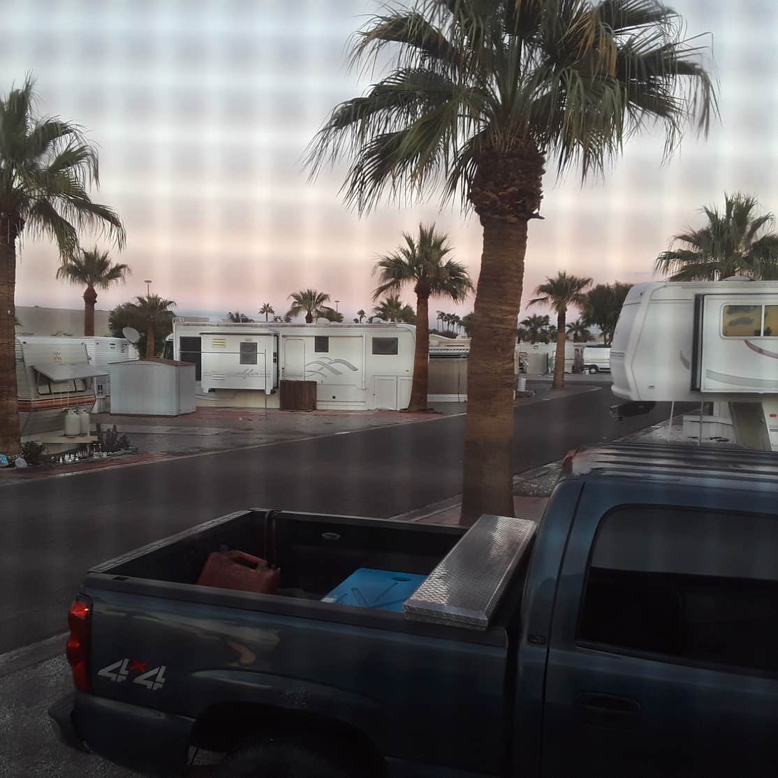 Encore Capri Camping | Winterhaven, California