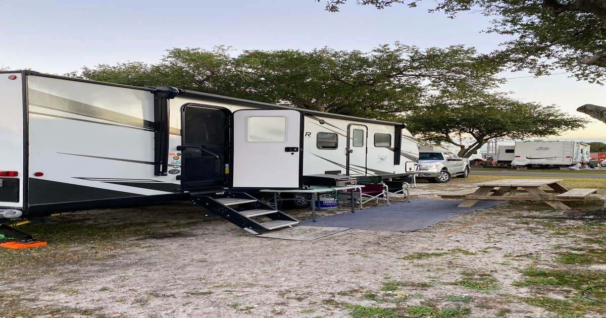 Ancient Oaks RV Park | Rockport, TX
