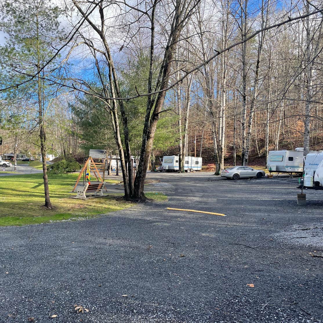 Ararat River Campground | Pinnacle, North Carolina