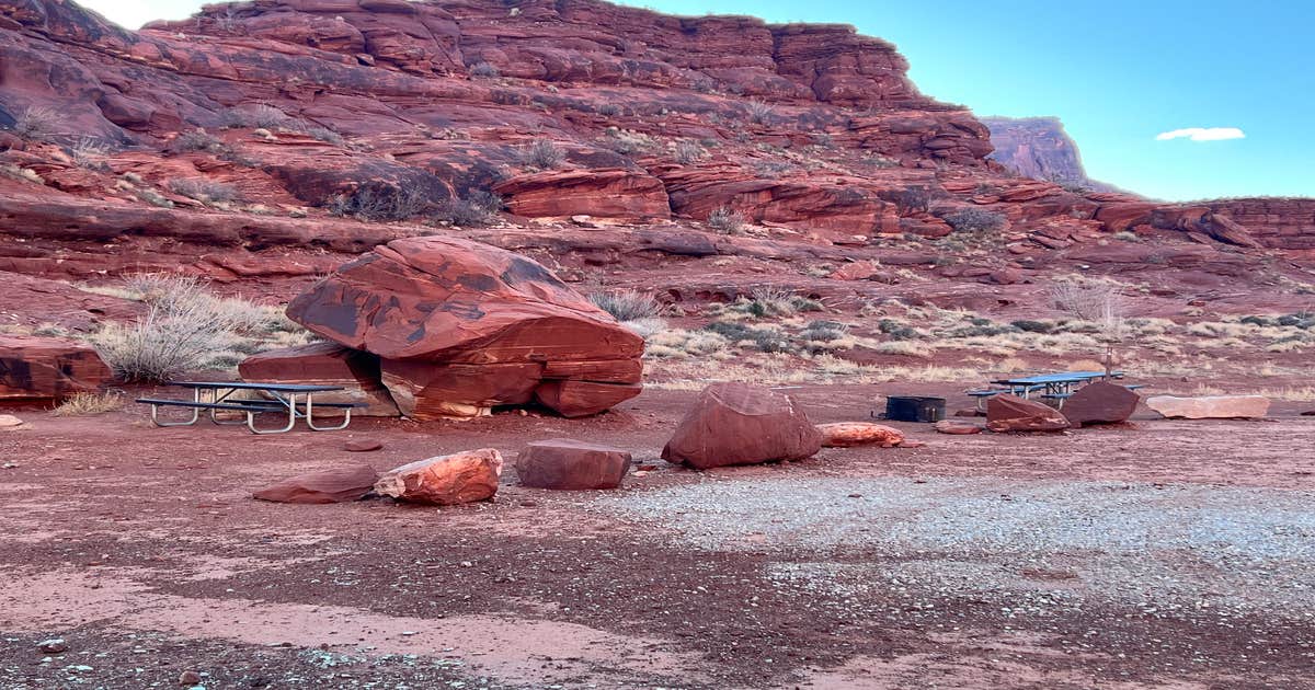 Ledge E Camping | Moab, UT