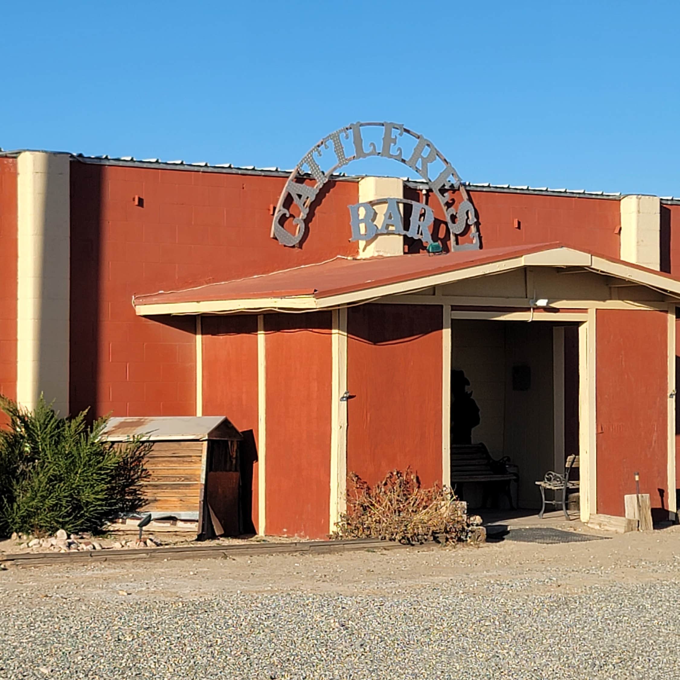Cattlerest RV Park and Saloon | Willcox, Arizona