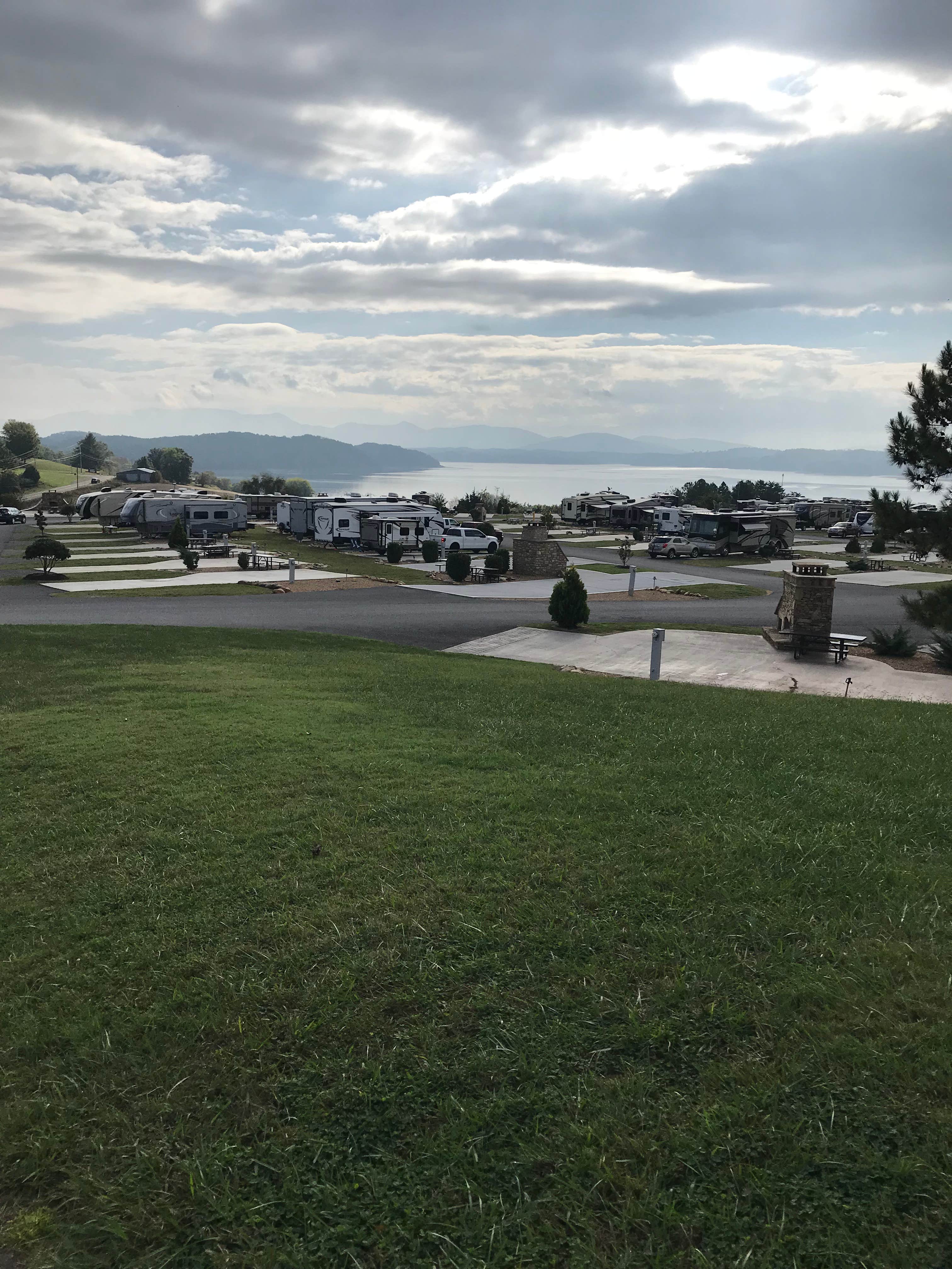 Anchor Down RV Resort | Sevierville, Tennessee