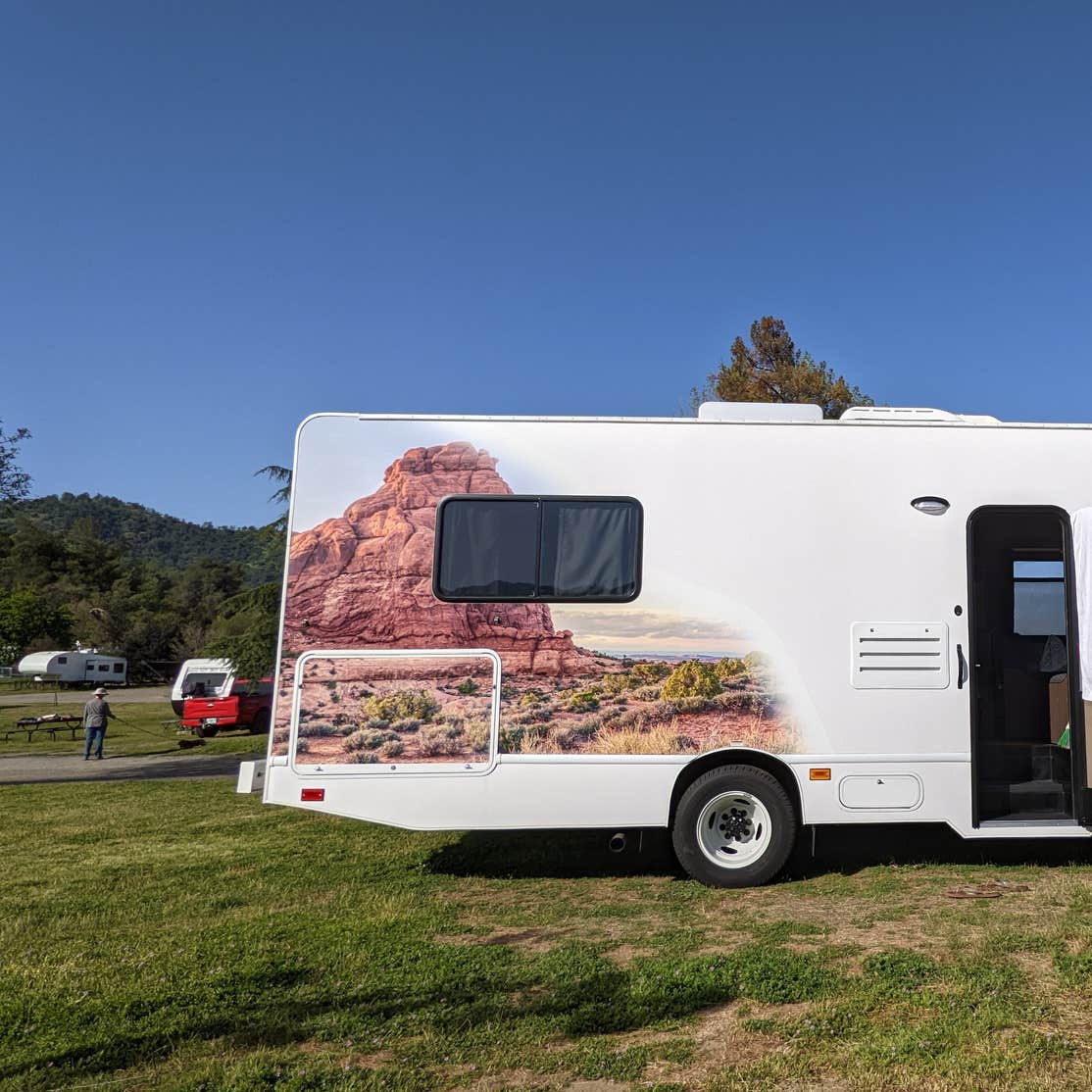 Sequoia RV Park | Dunlap, California
